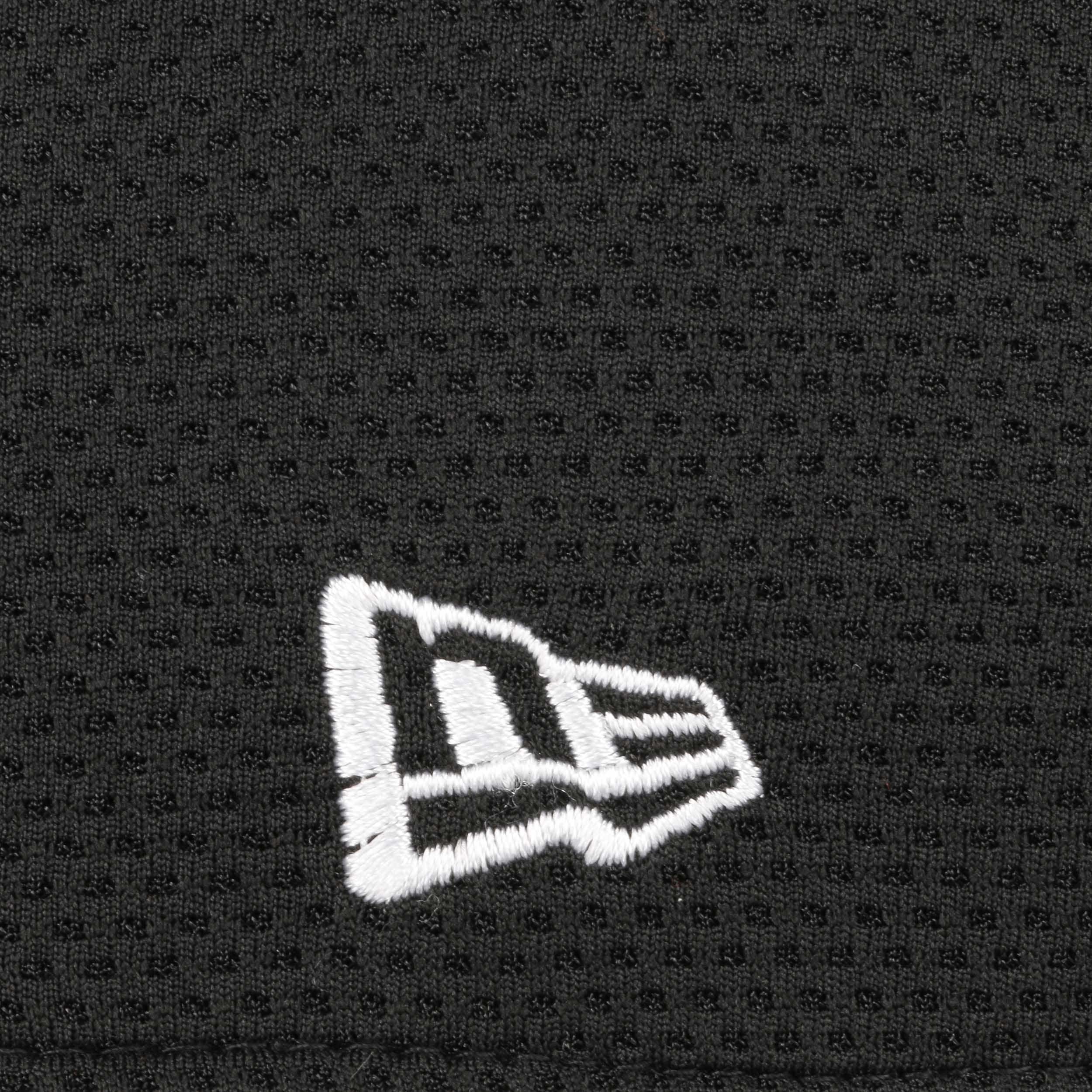39Thirty Shadow Tech Raiders Cap by New Era - 24,95