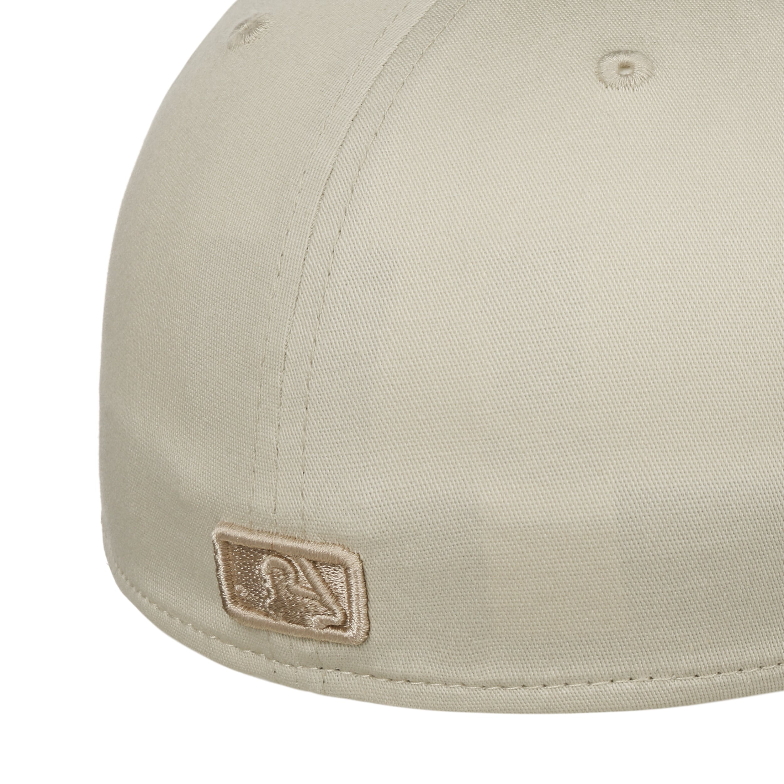 39Thirty Uni Outline Yankees Cap by New Era - 29,95
