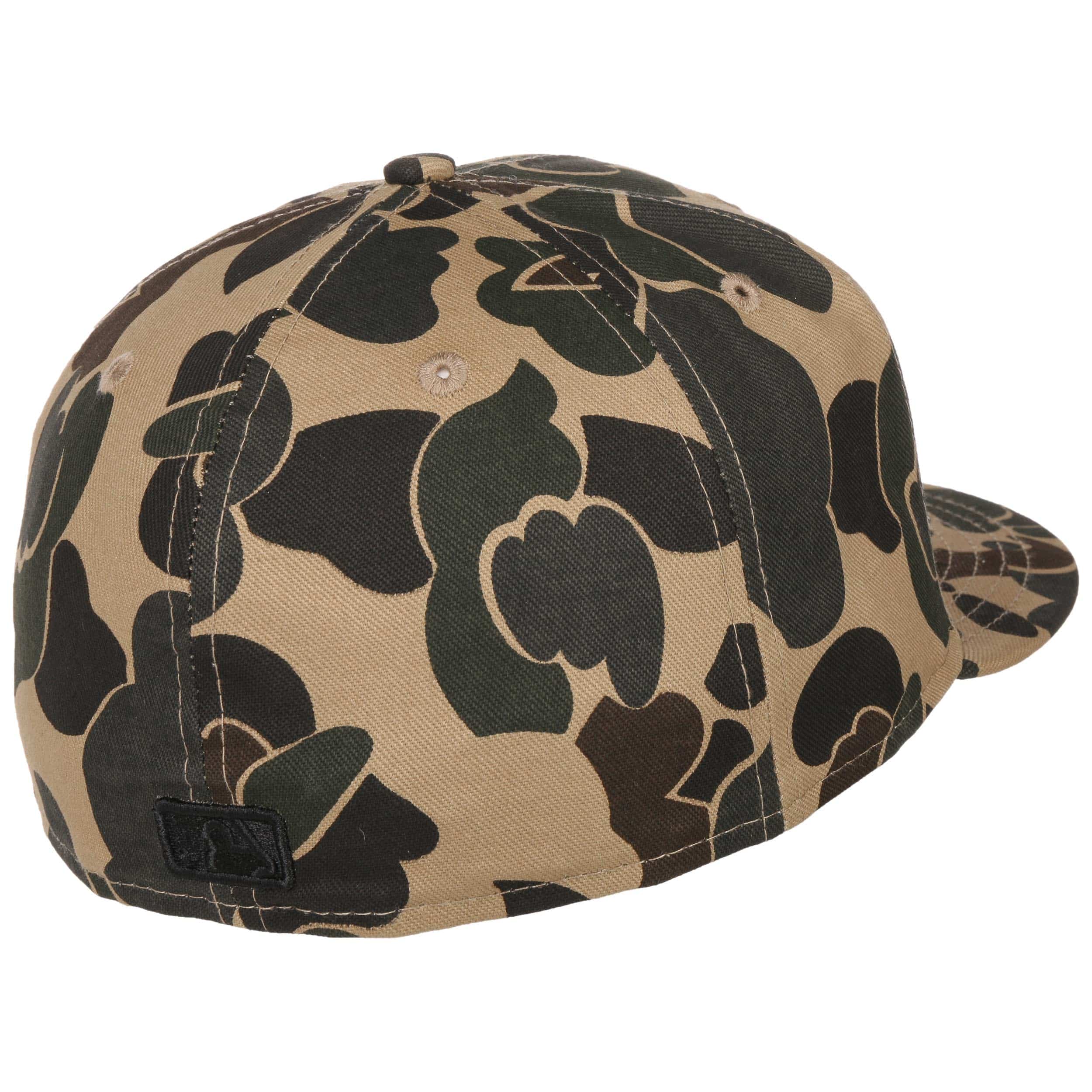59Fifty Camo Yankees Cap by New Era - 29,95