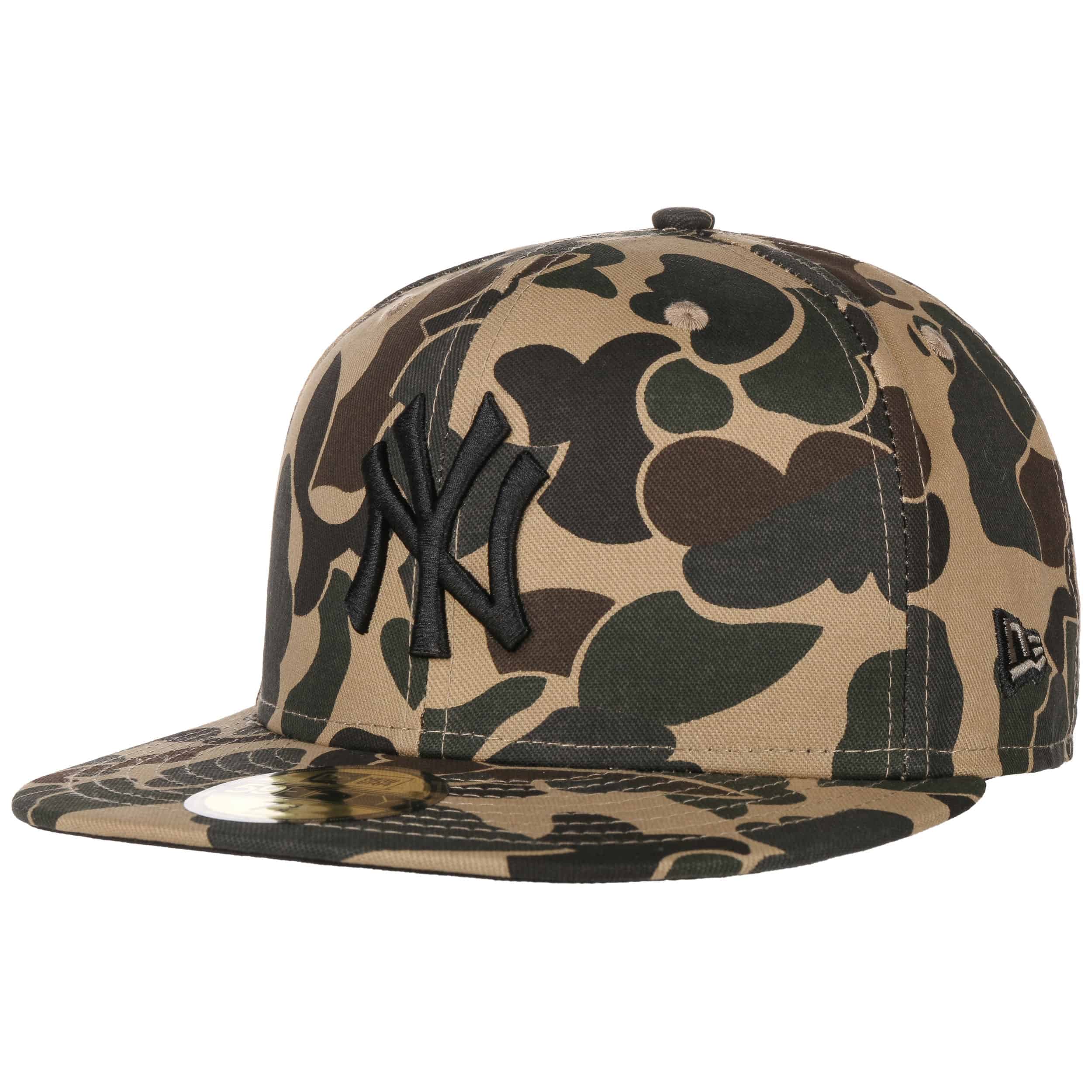 59Fifty Camo Yankees Cap by New Era - 29,95