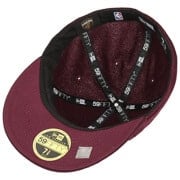 59Fifty Low Profile Pin Cavs Cap by New Era - 27,95