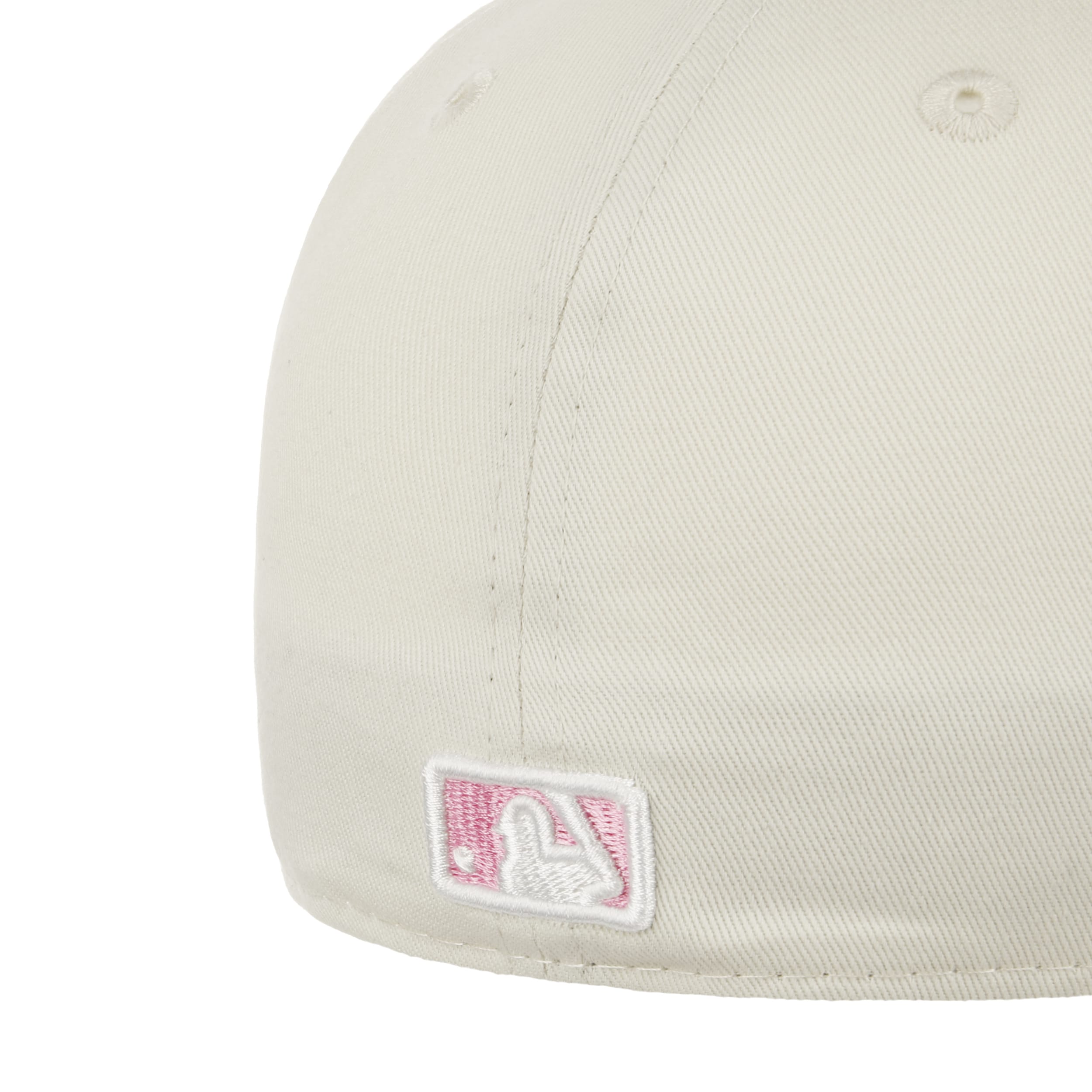 59Fifty White Crown Dodgers Cap by New Era - 49,95