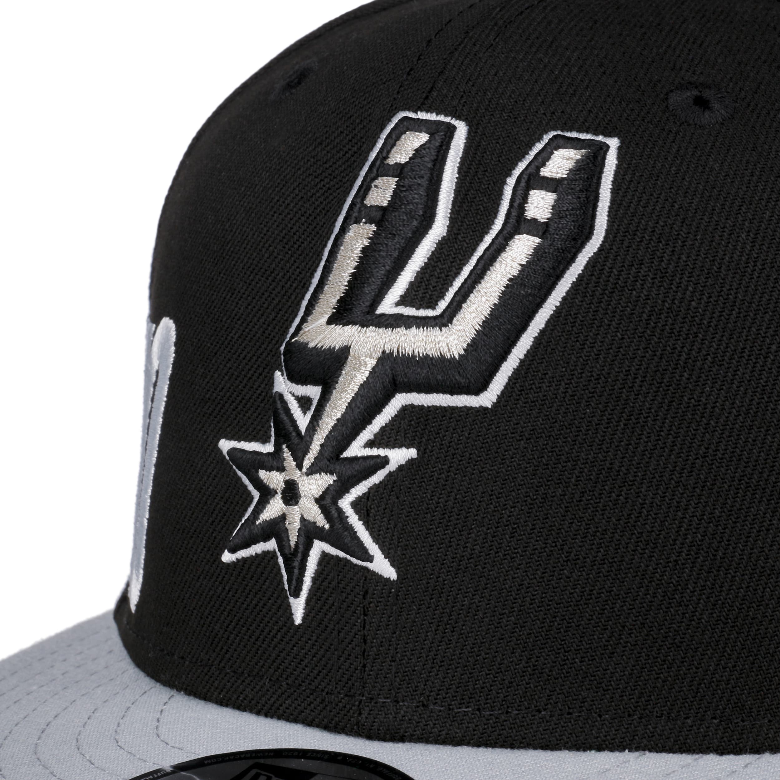 9Fifty Classic San Antonio Spurs Cap by New Era - 44,95
