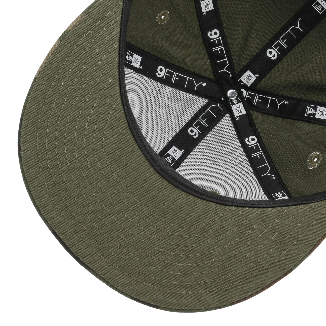 9Fifty DC Kids Camo Superman Cap by New Era - 32,95