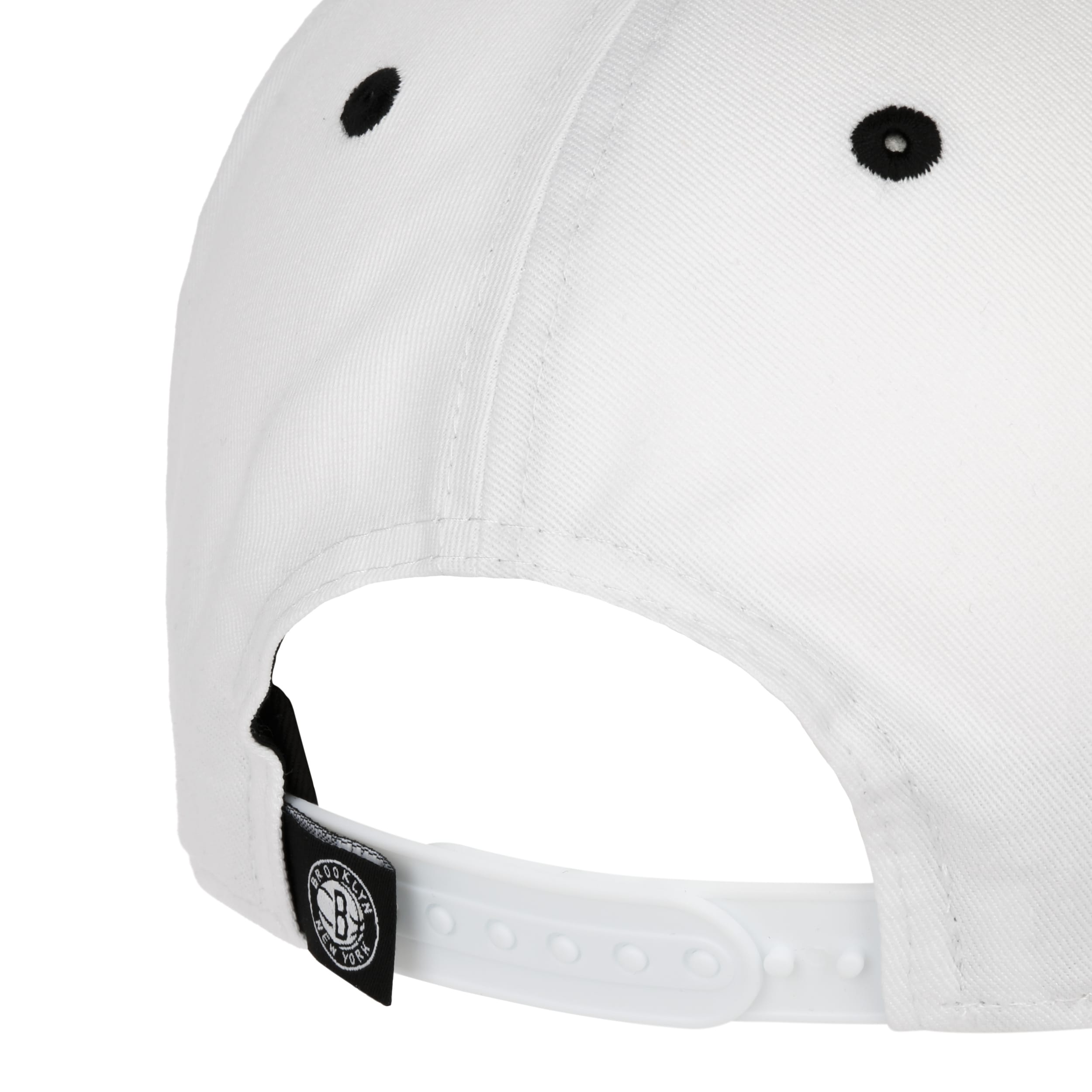 9Fifty White Crown Bulls Cap by New Era - 42,95