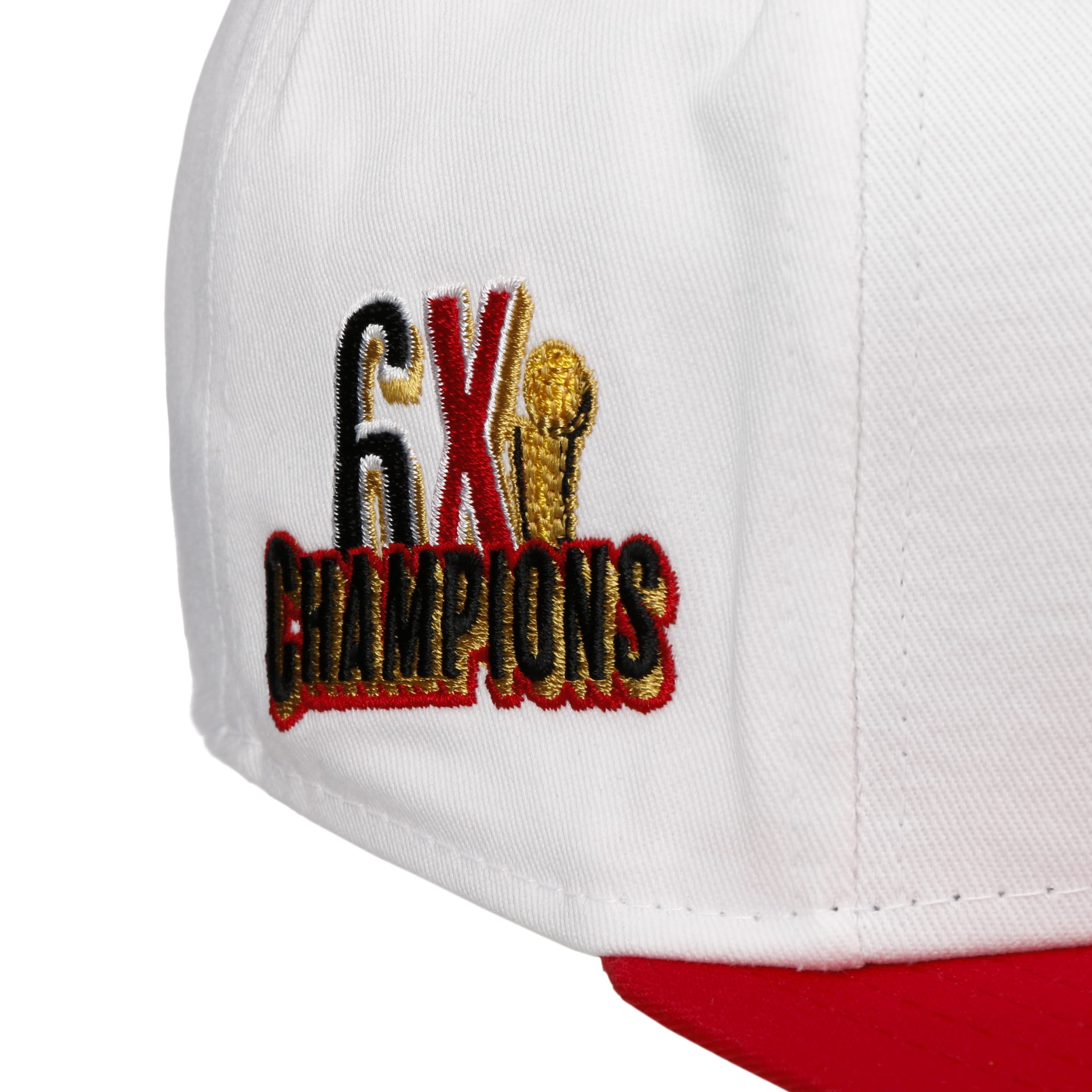 9Fifty White Crown Patches Bulls Cap by New Era - 47,95