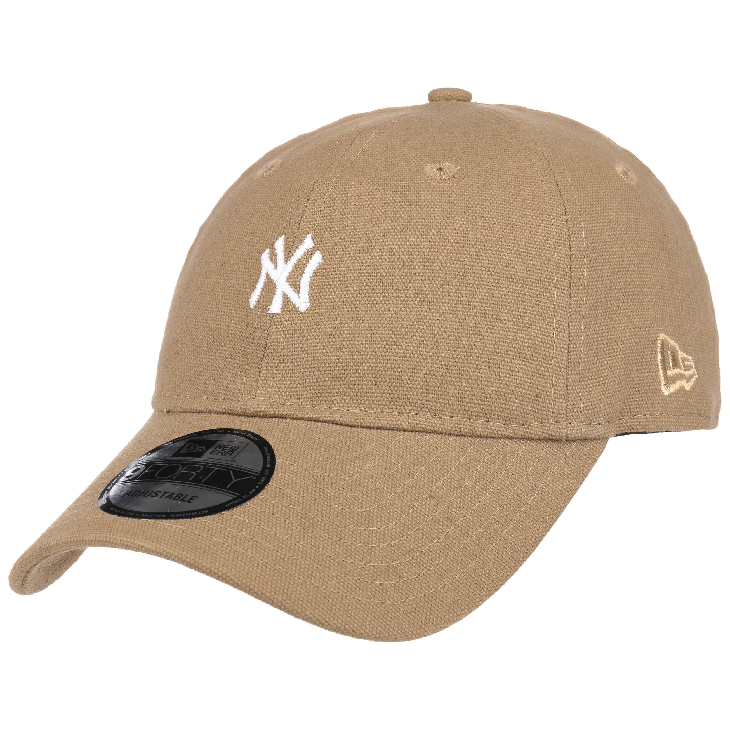 9Forty Canvas Yankees Cap by New Era - 27,95