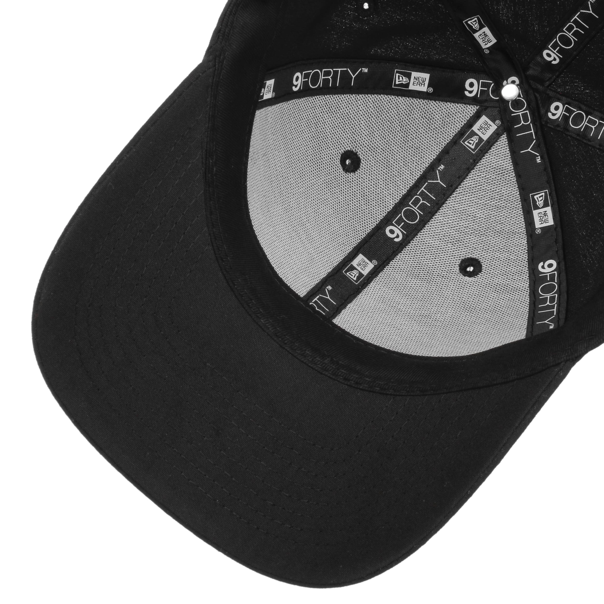 9Forty Chicago Bulls Neon Cap by New Era - 29,95