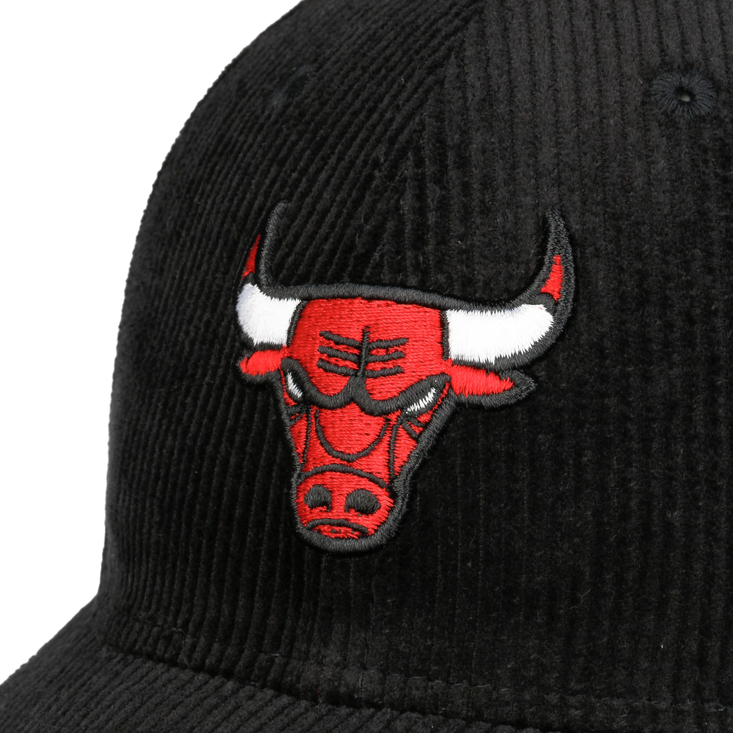 9Forty Cord MC Bulls Cap by New Era - 35,95