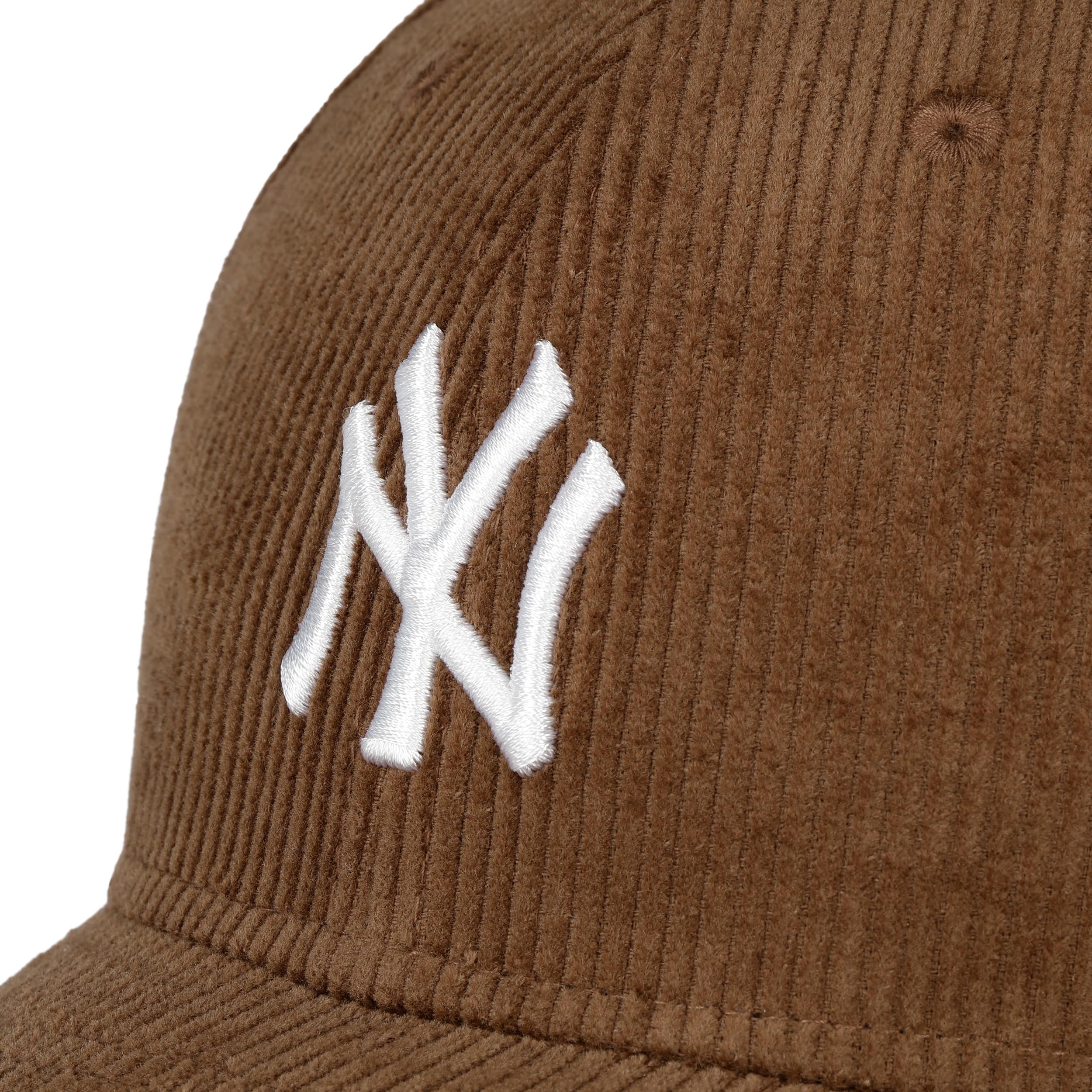 9Forty Cord MC Yankees Cap by New Era - 35,95