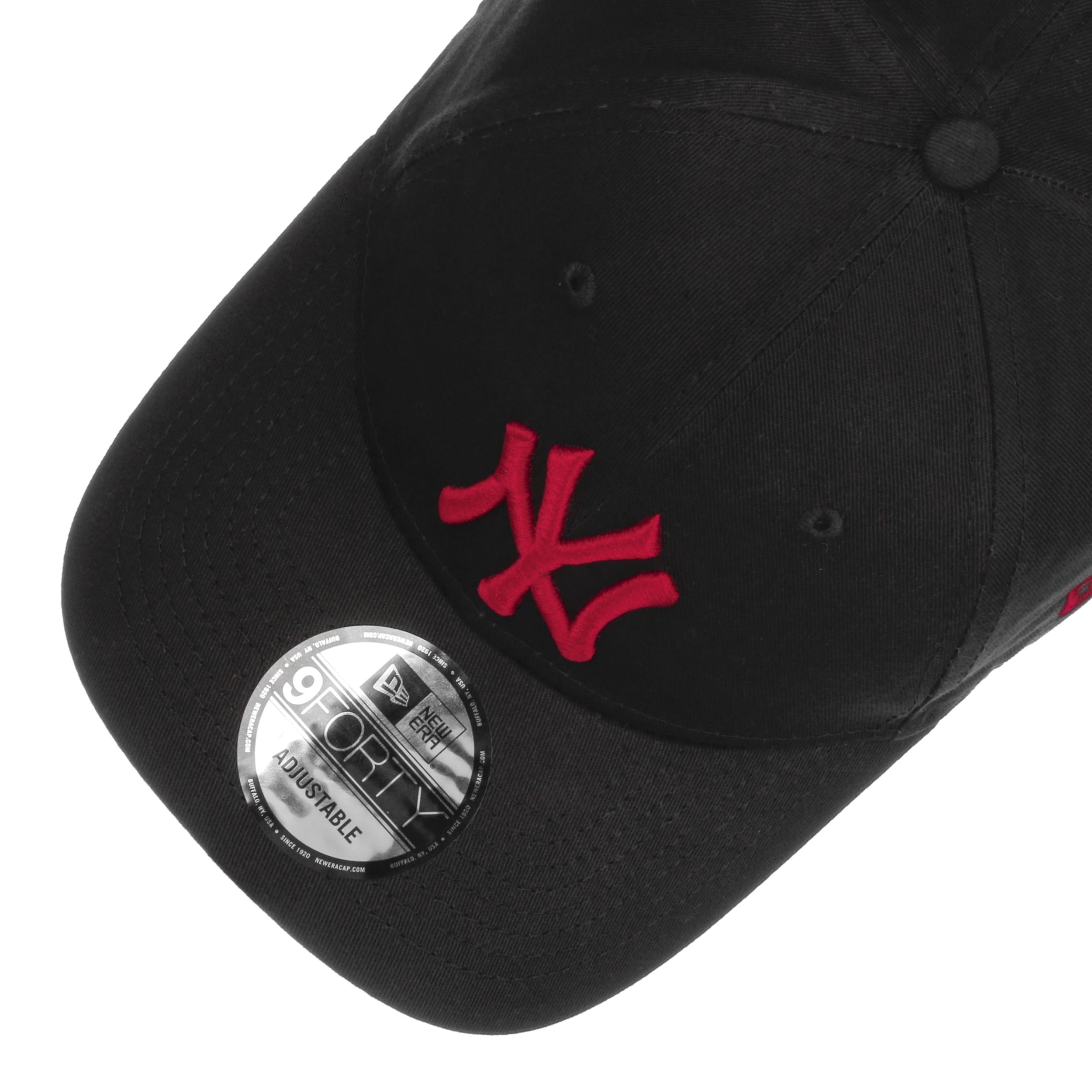9Forty Essential Yankees Cap by New Era - 26,95