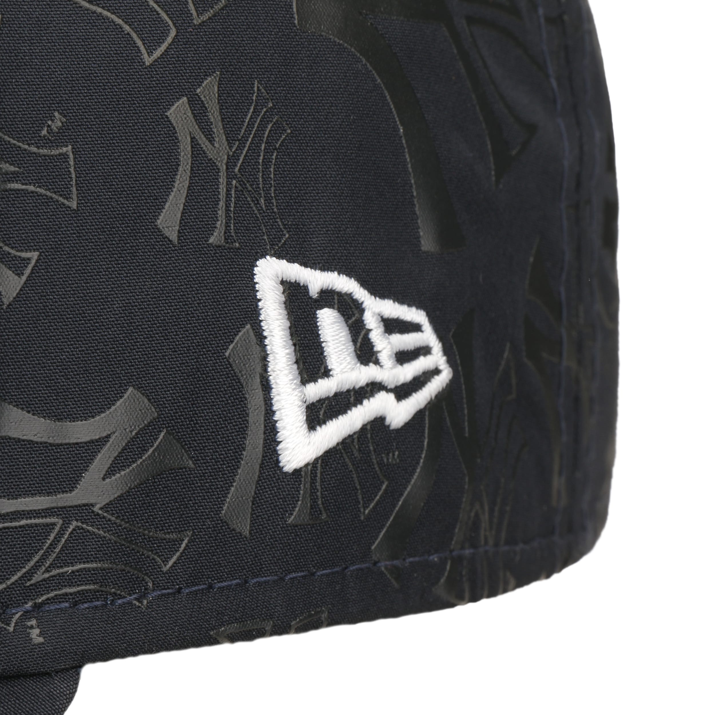 9Forty Half Monogram Yankees Kasket by New Era - 299,00 kr