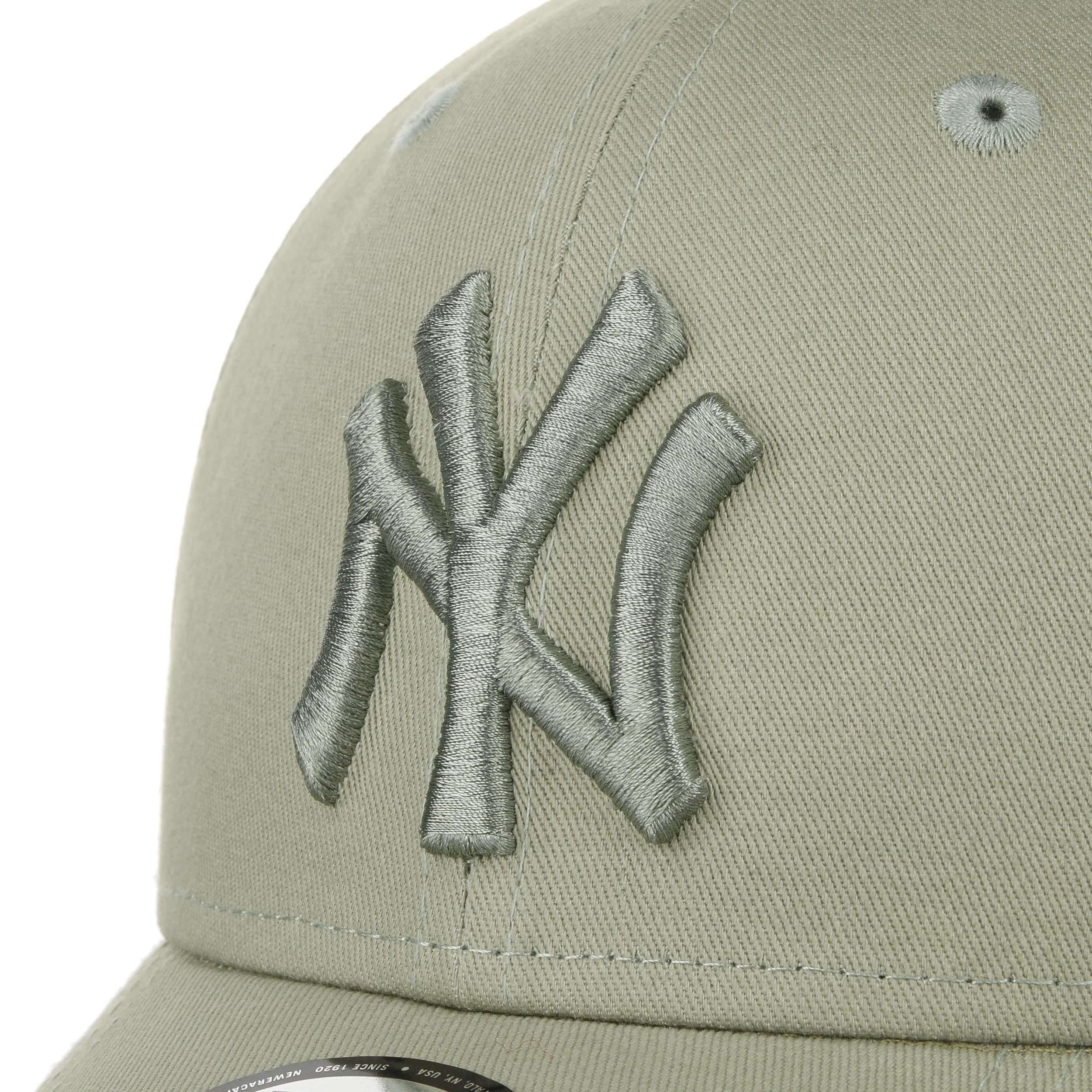 9Forty Kids League Ess NYY Cap by New Era - 24,95