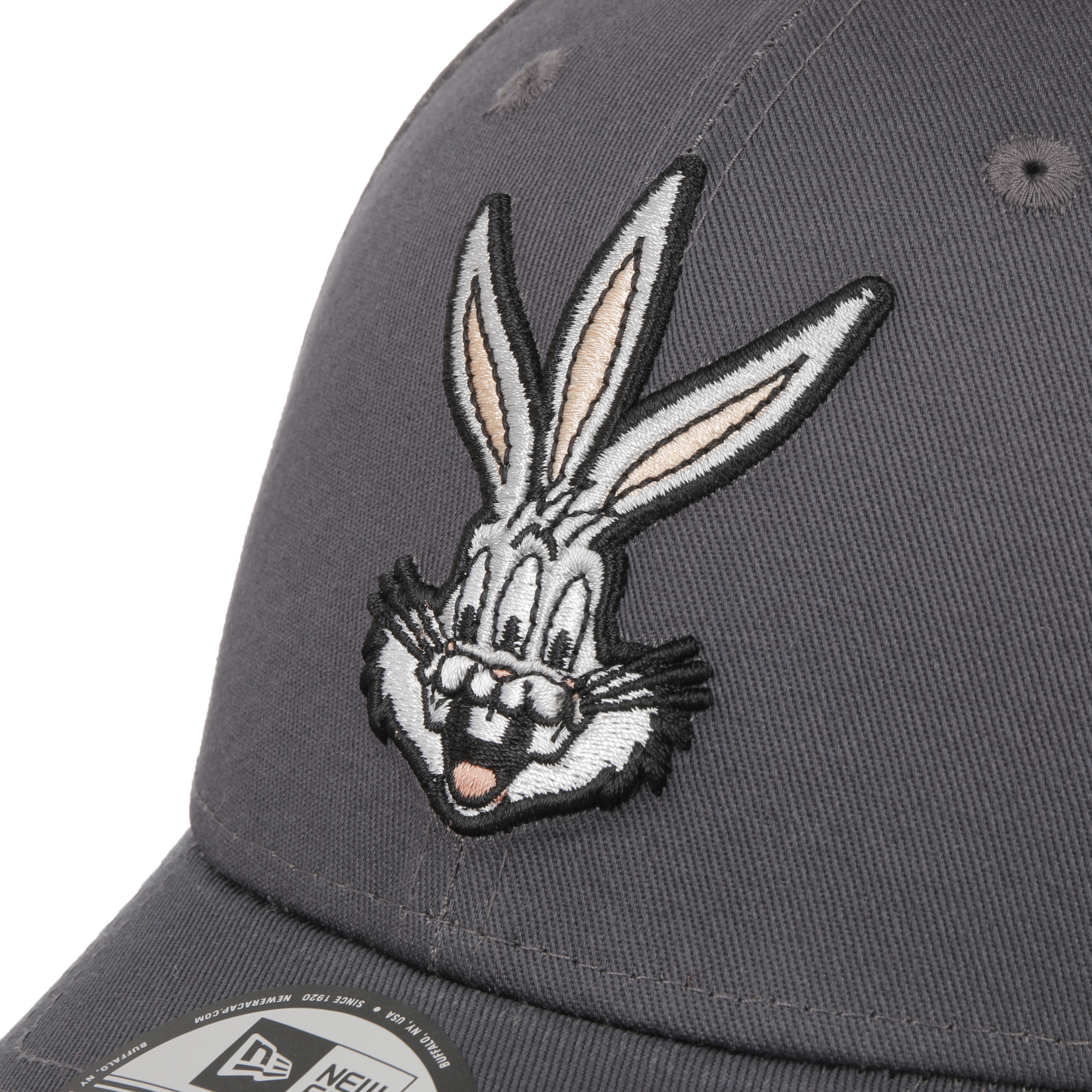 9Forty Looney Bugs Bunny Cap by New Era - 22,95