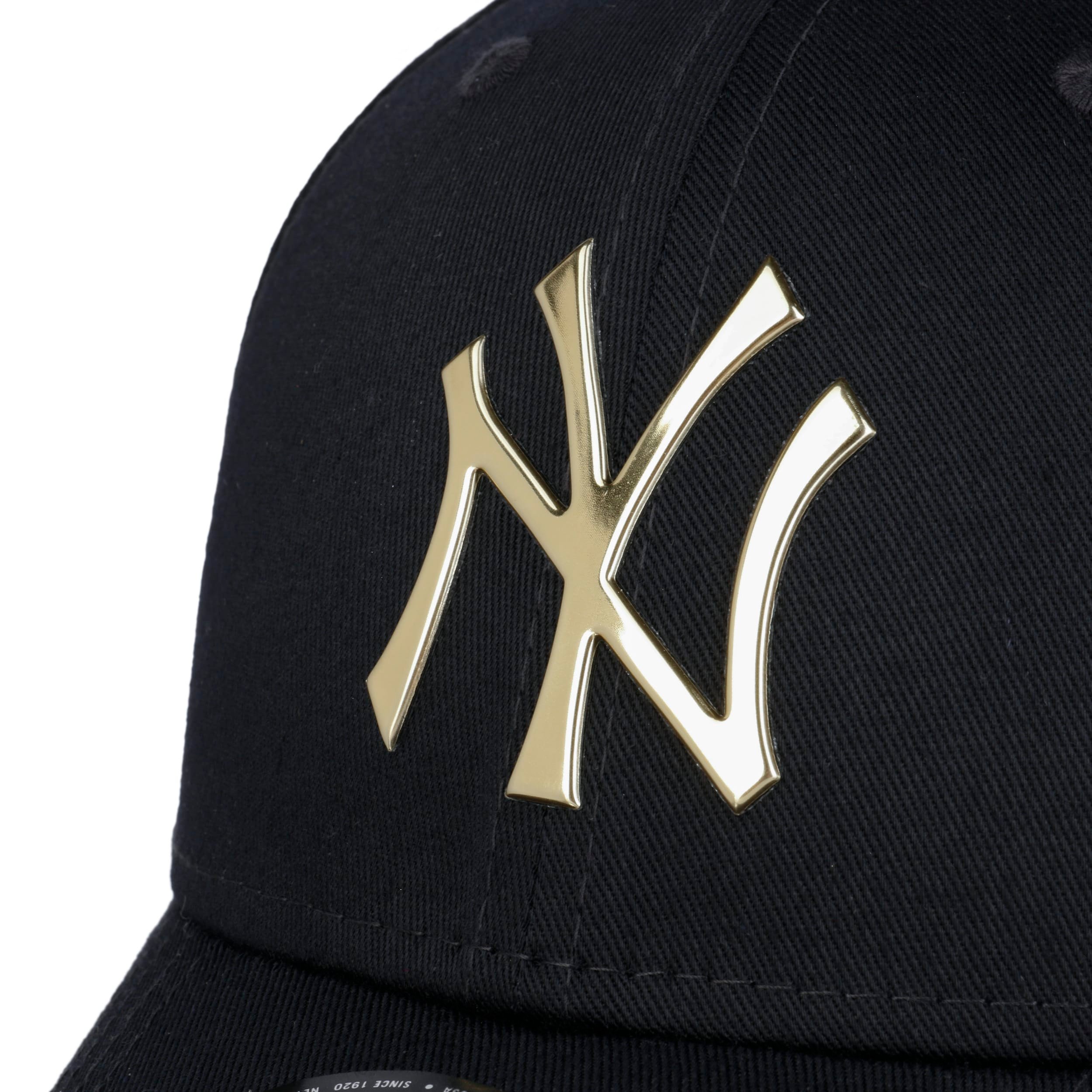 9Forty MLB Foil Logo Yankees Cap by New Era - 29,95