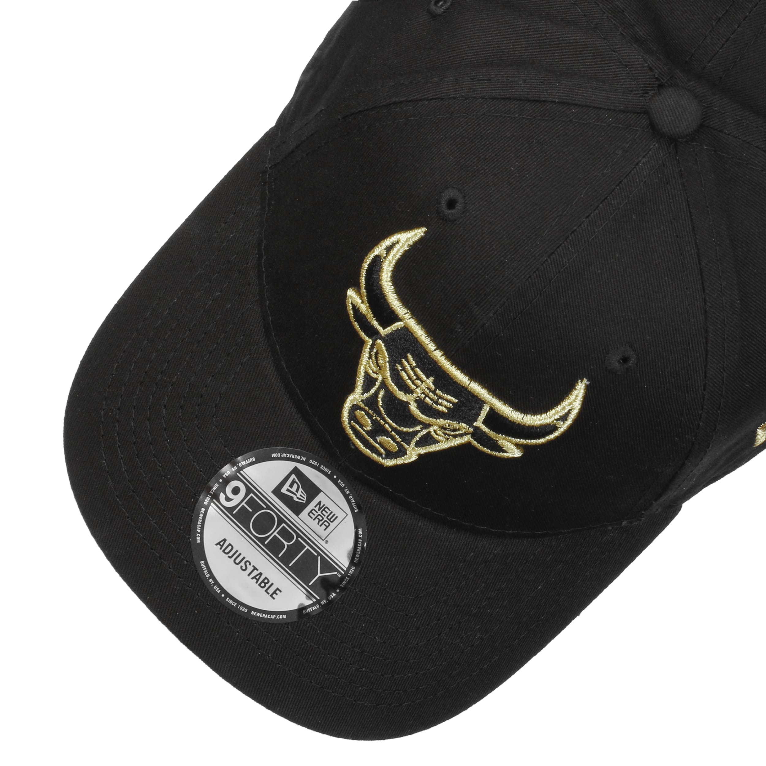 9Forty Metallic Chicago Bulls Cap by New Era - 29,95