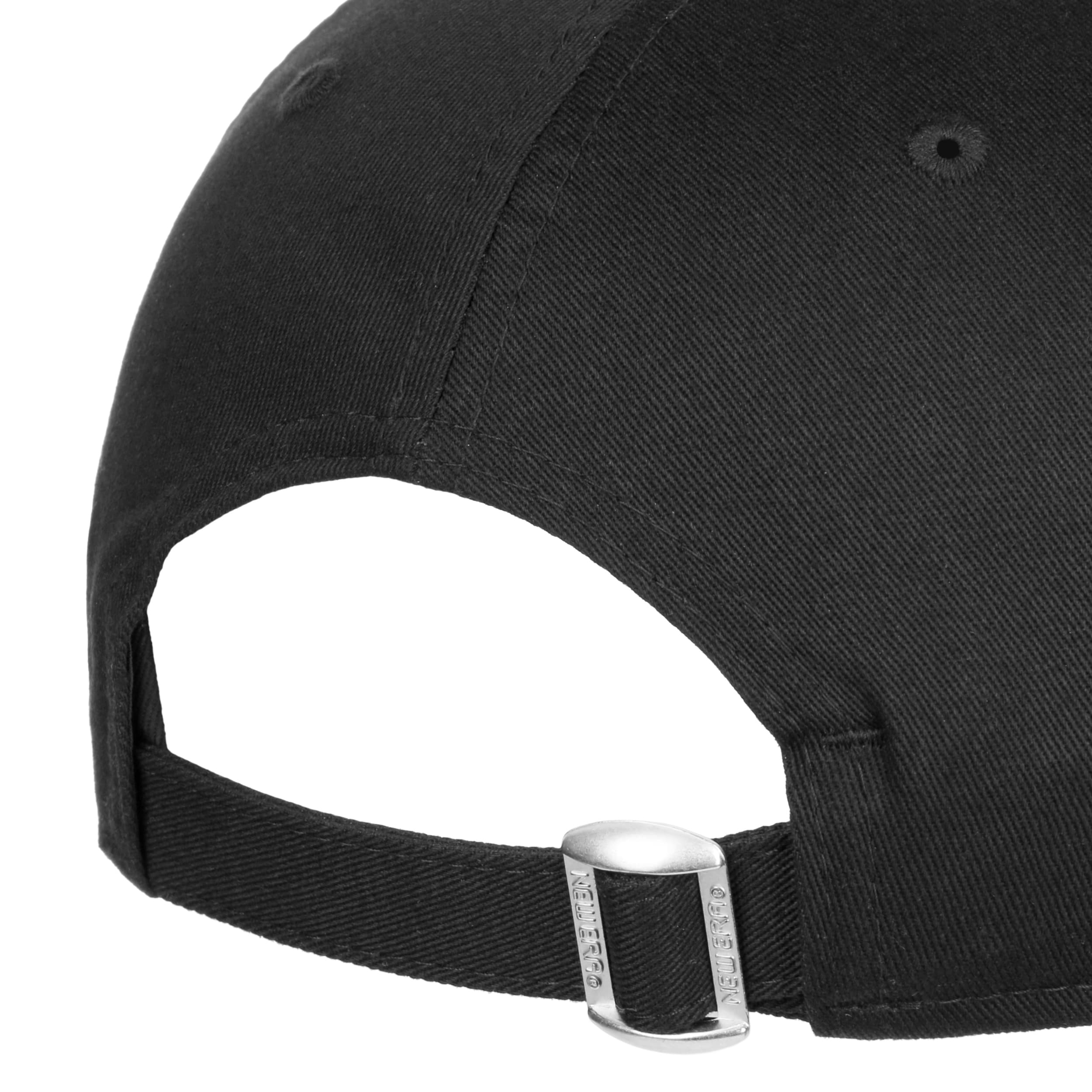 9Forty Team Outline White Sox Cap by New Era - 27,95