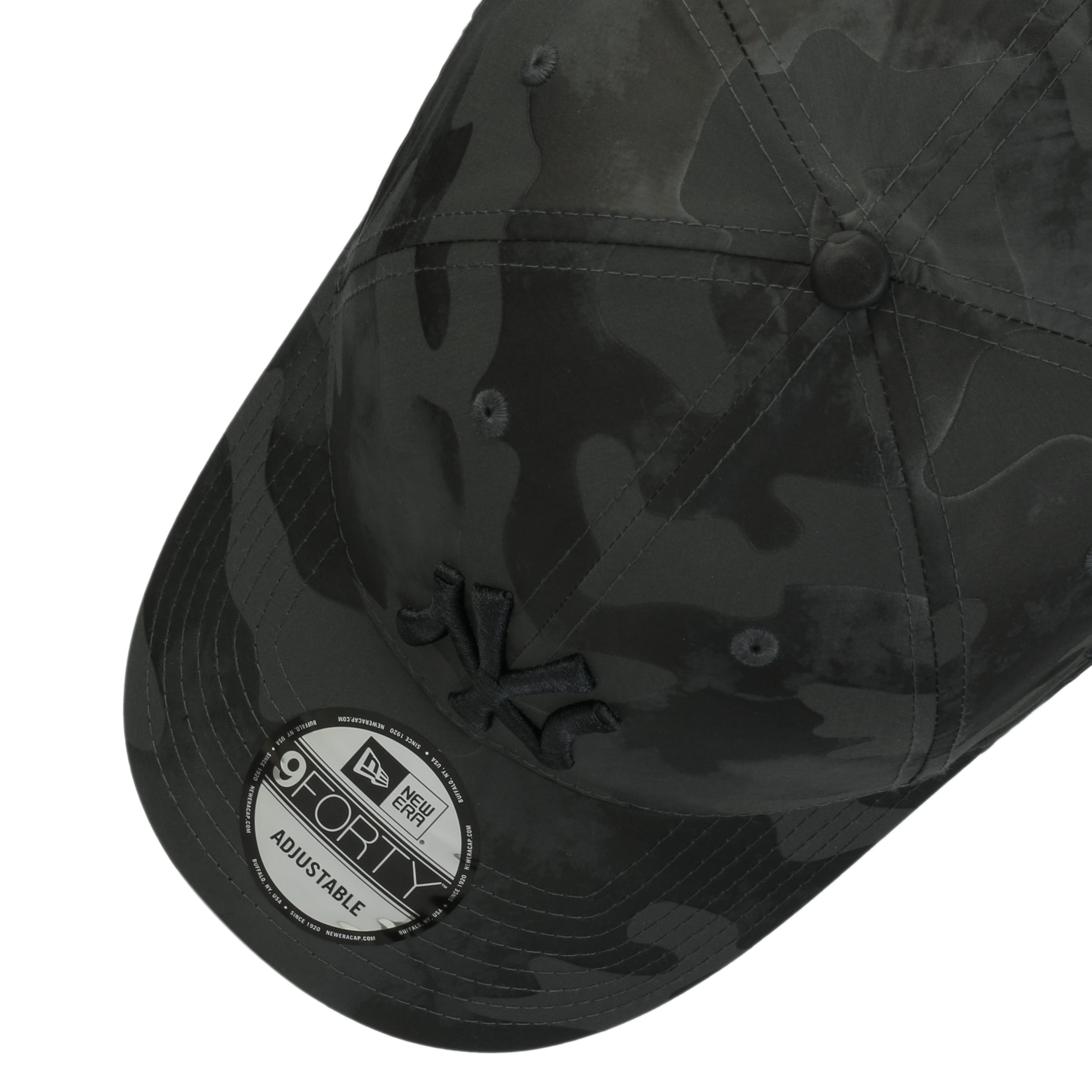 9Forty Tonal Camo Yankees Cap by New Era - 29,95