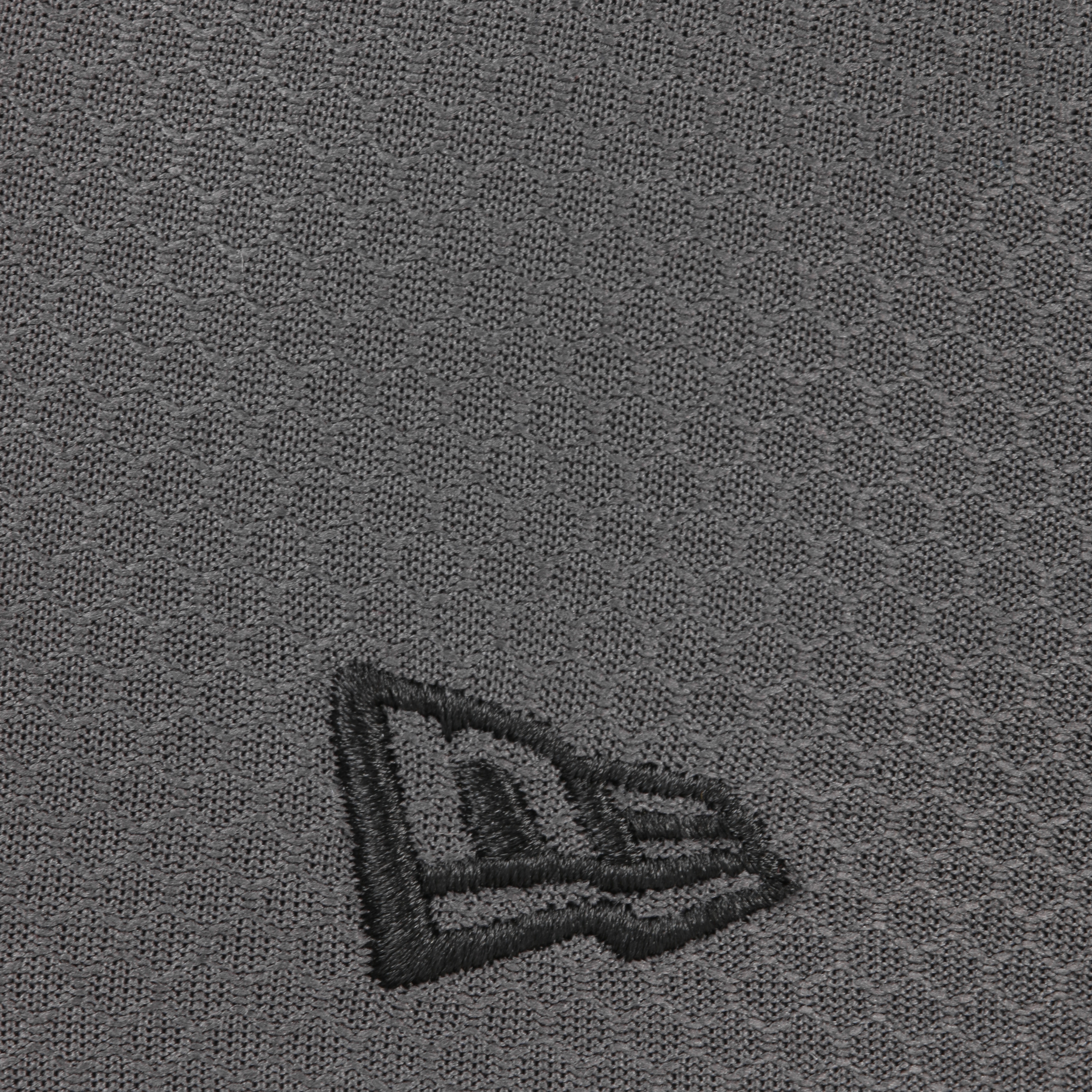 9Forty Tonal Snap Raiders Cap by New Era - CHF 29.95