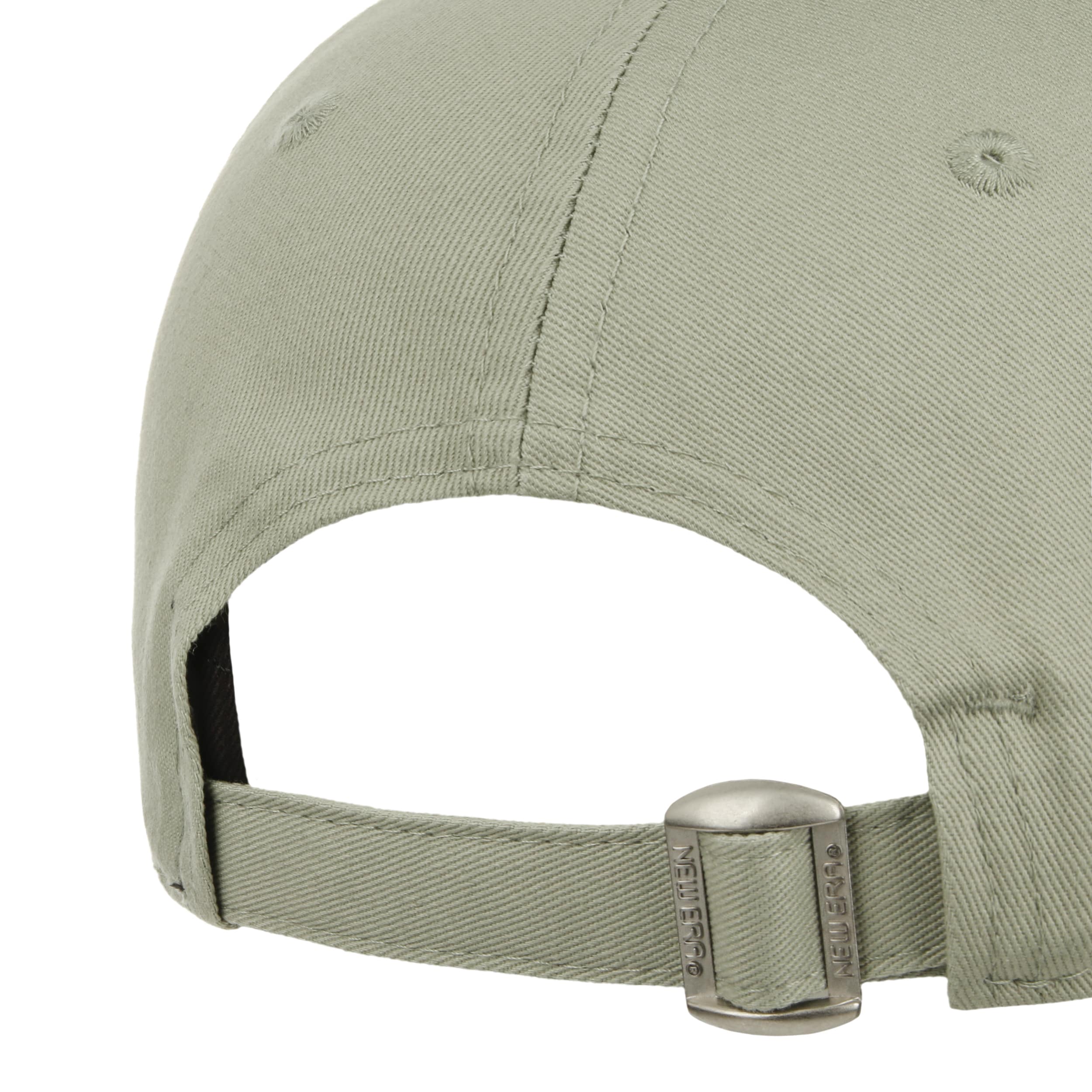 9Forty WMNS Metallic Yankees Cap by New Era - 34,95