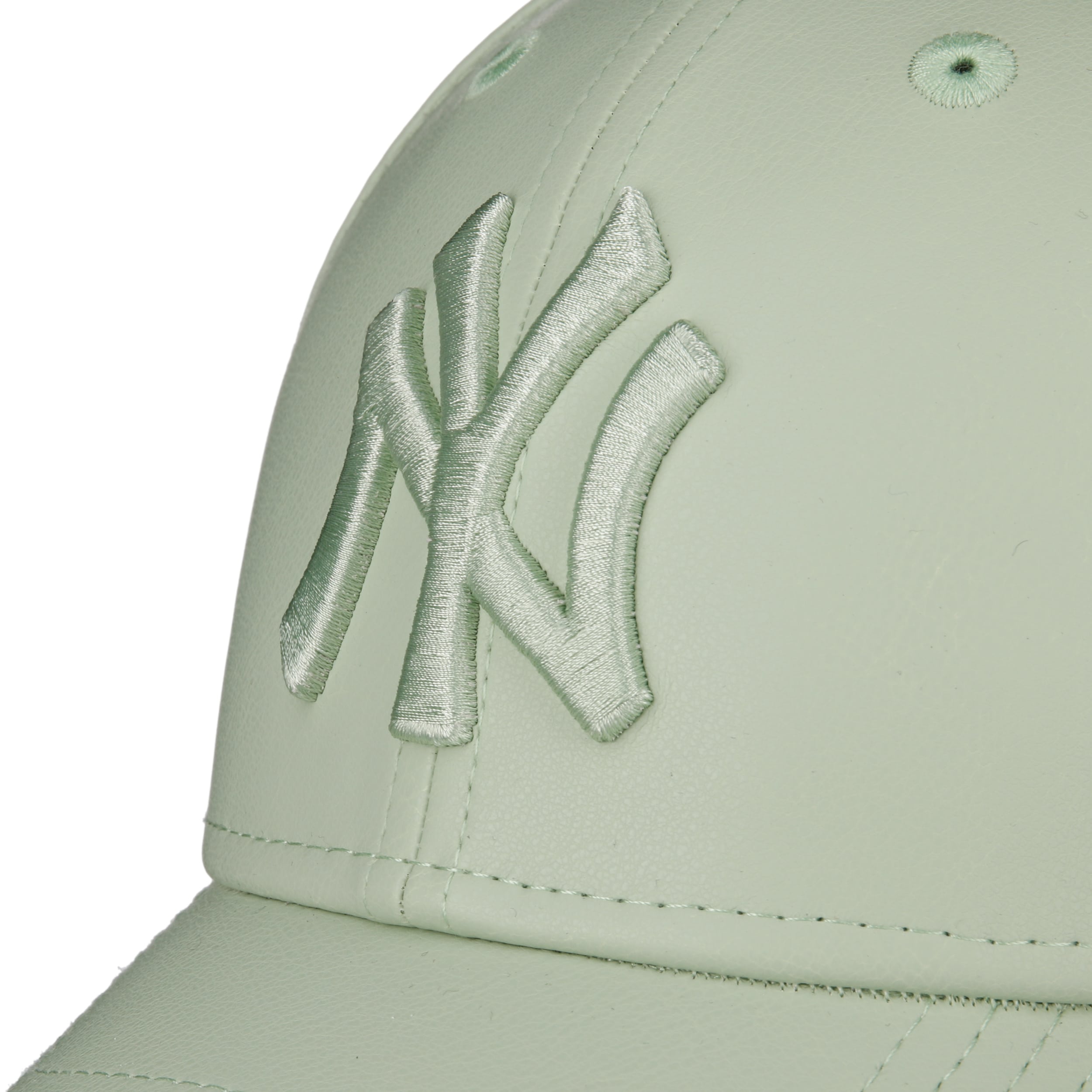 9Forty WMNS Mint PU Yankees Cap by New Era - 34,95
