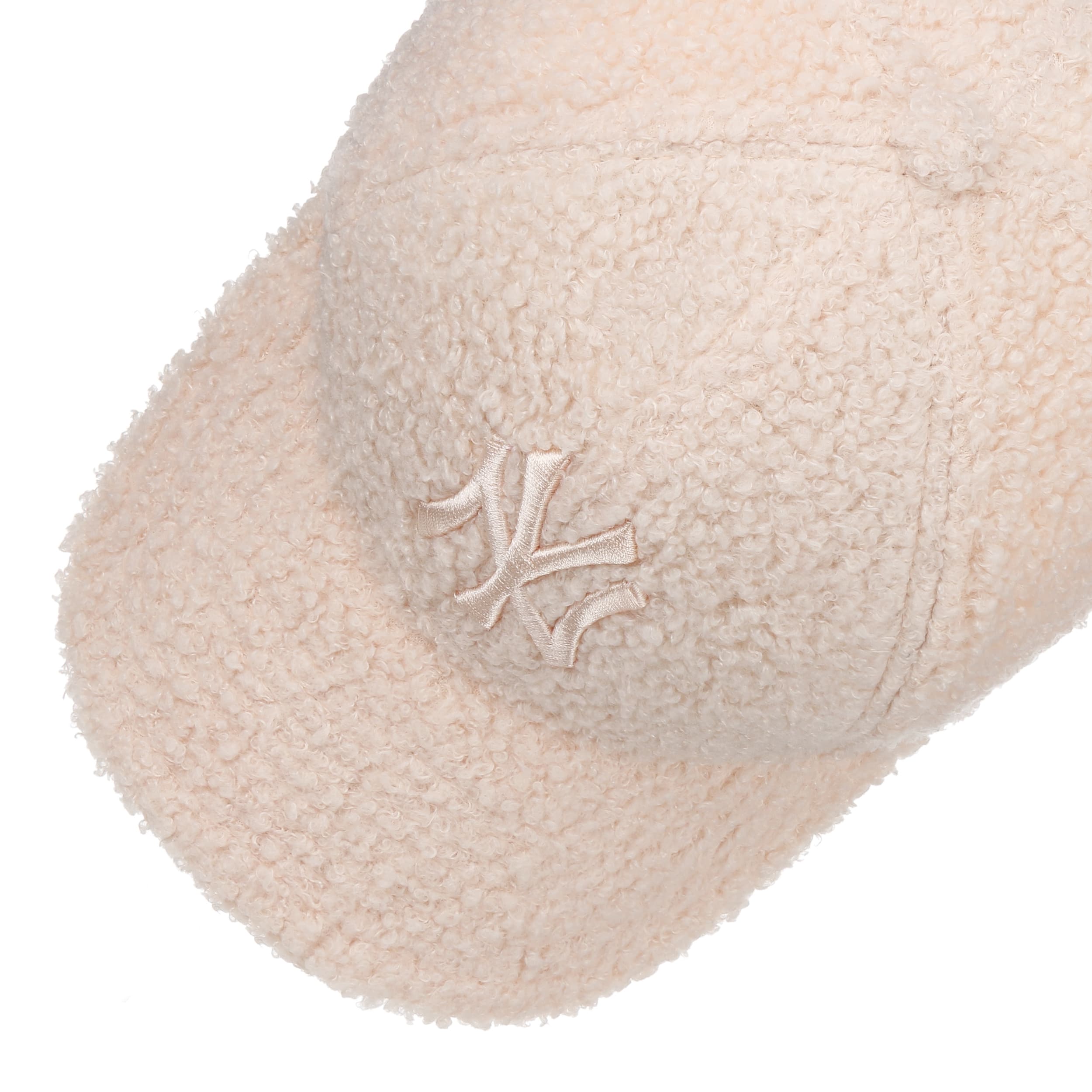 9Forty Yankees Women´s Borg Cap by New Era - 32,95