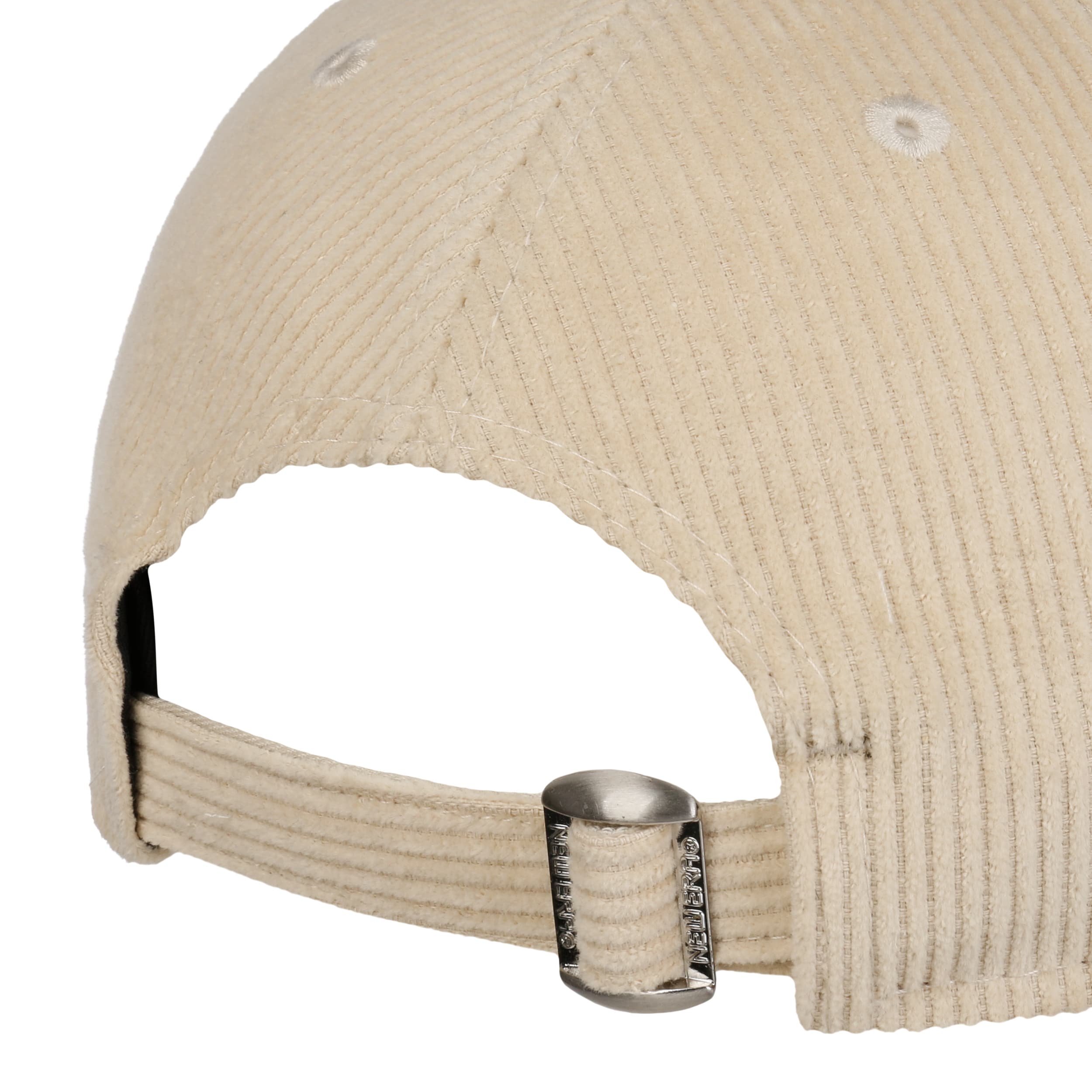 9Twenty Cord Yankees Cap by New Era - 35,95