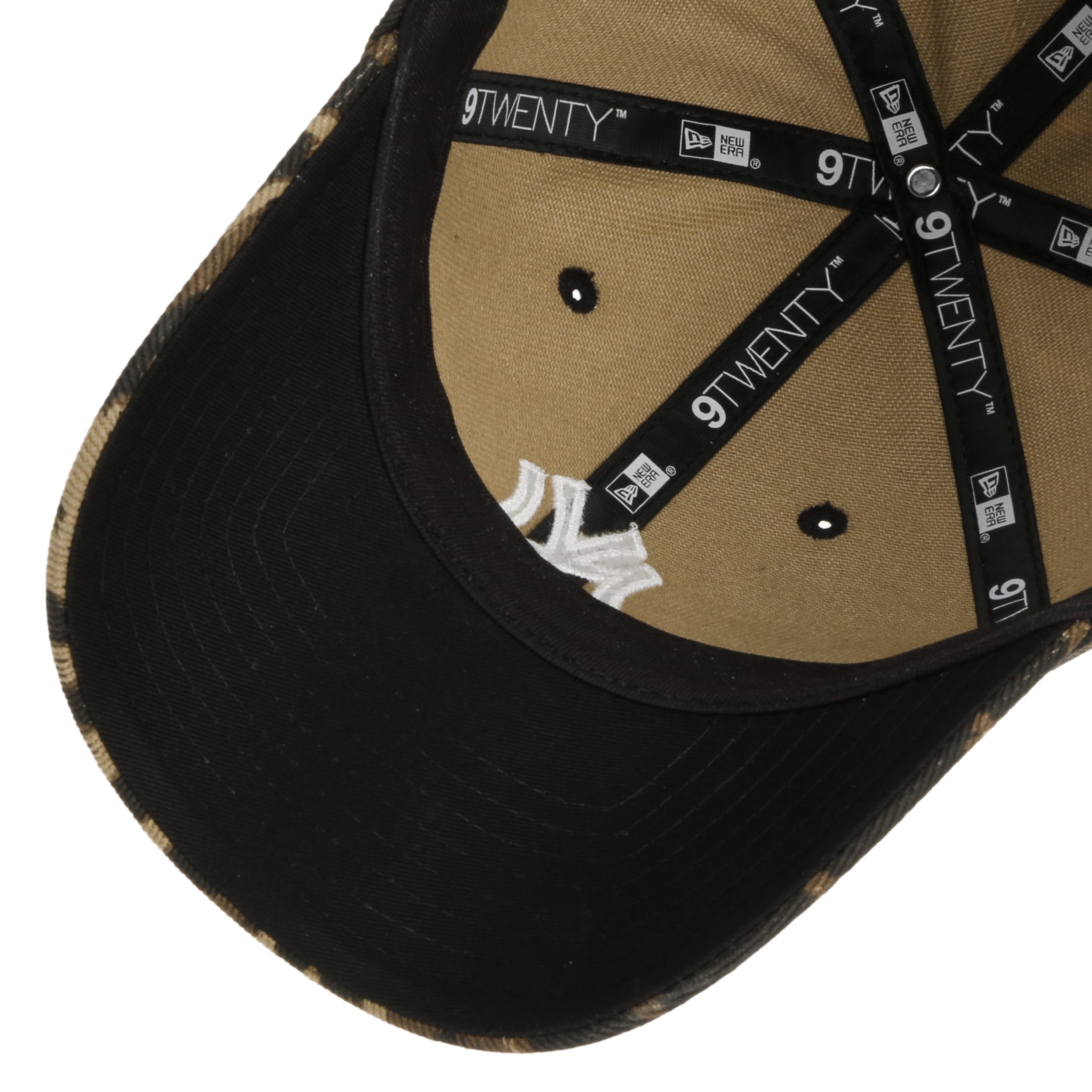9Twenty Outline Leopard Yankees Cap by New Era - CHF 39.95