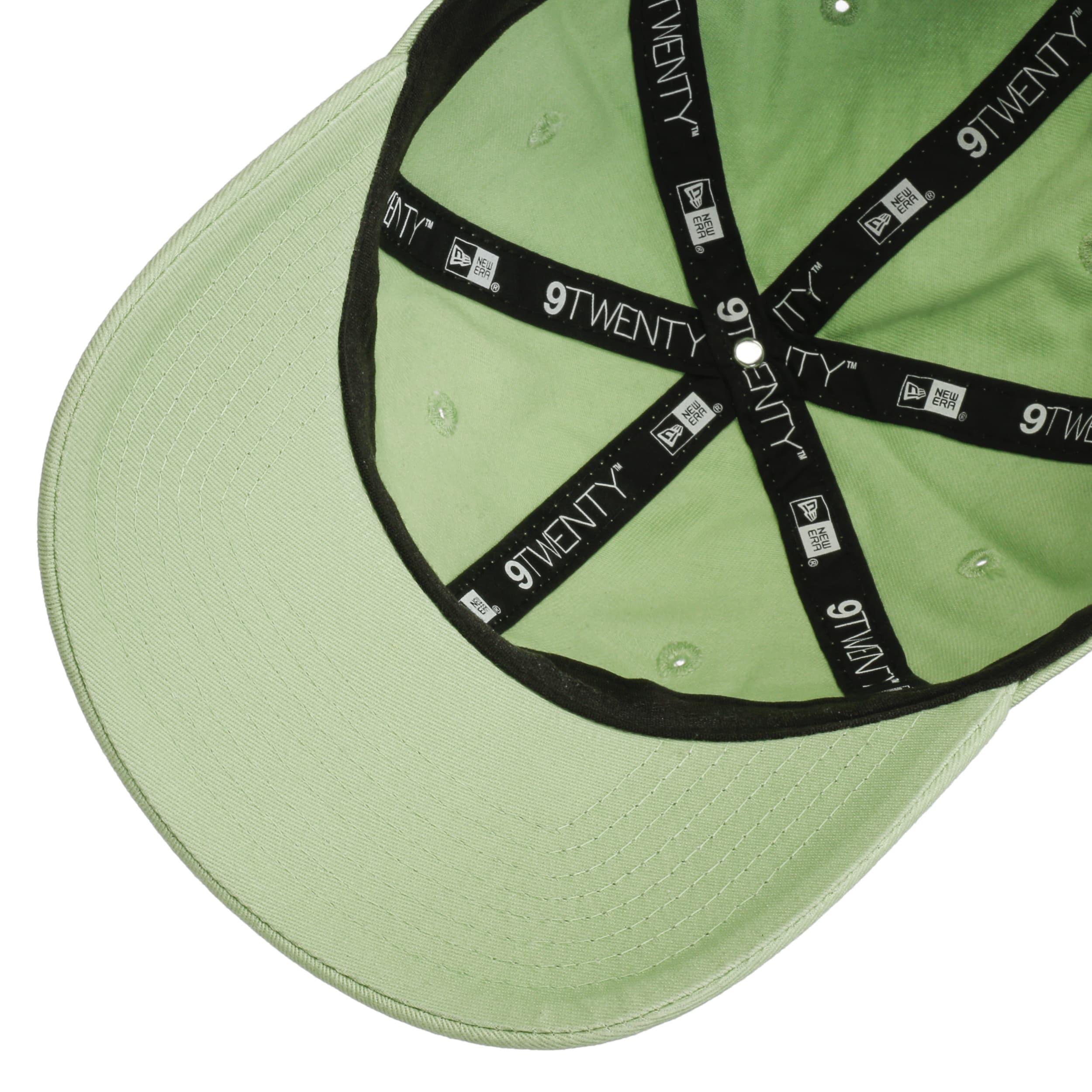 9Twenty Yankees Mini Logo Cap by New Era - 29,95