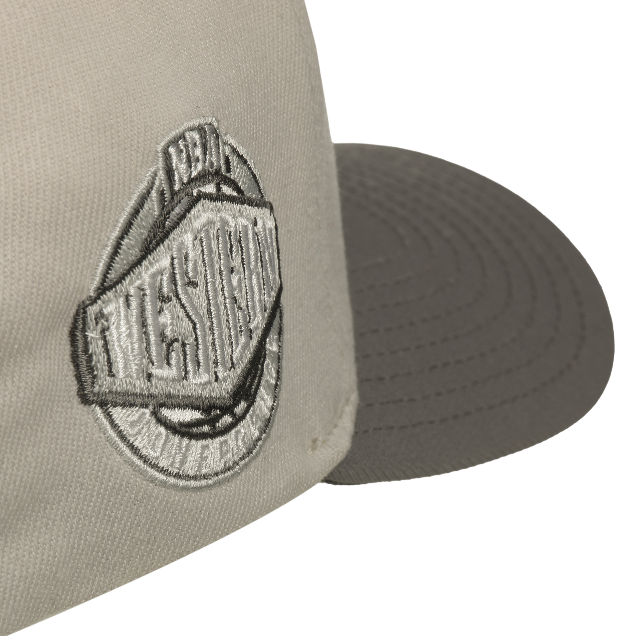 Active Grey Lakers Cap by Mitchell & Ness - 36,95