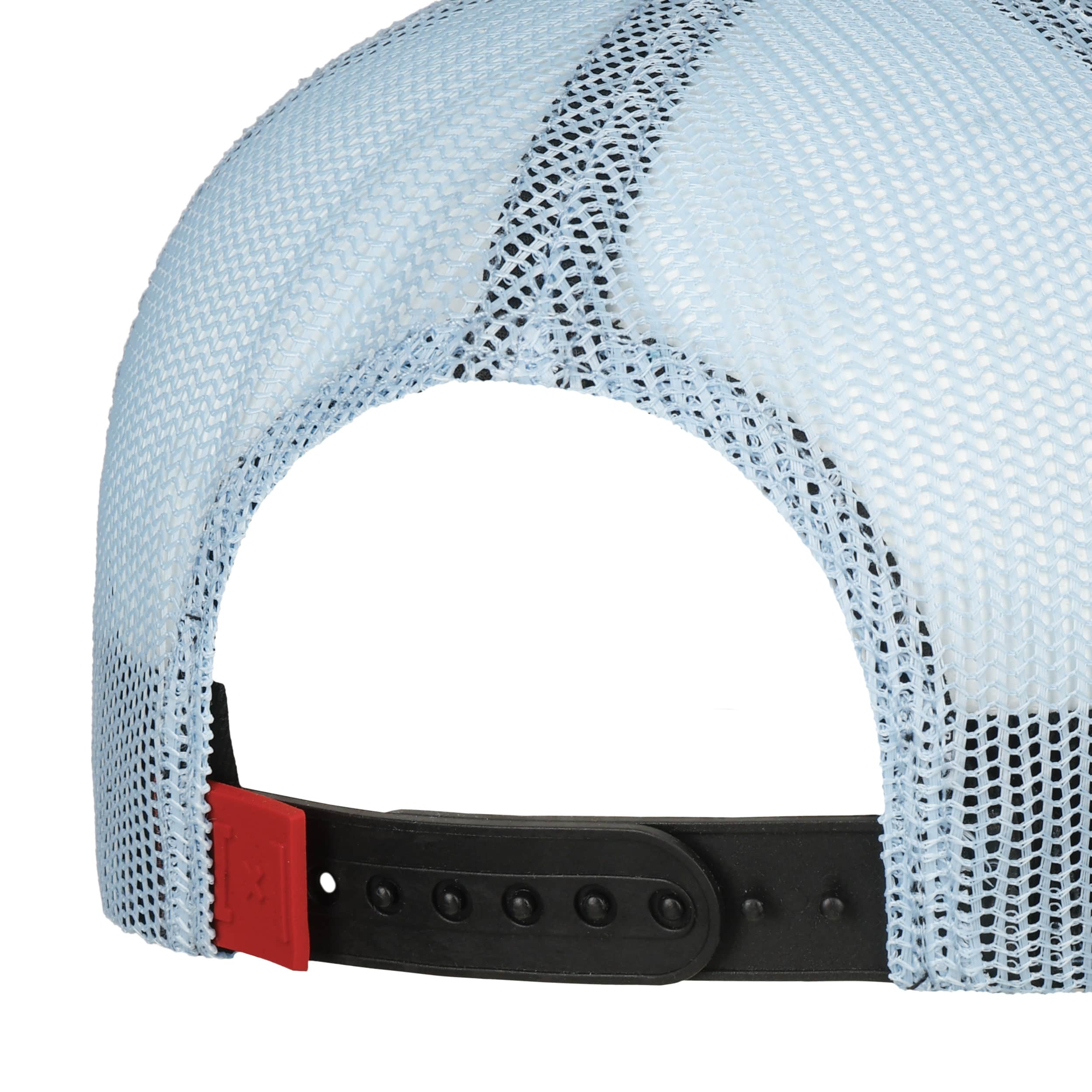 Asterix Trucker Cap by Capslab - 34,95