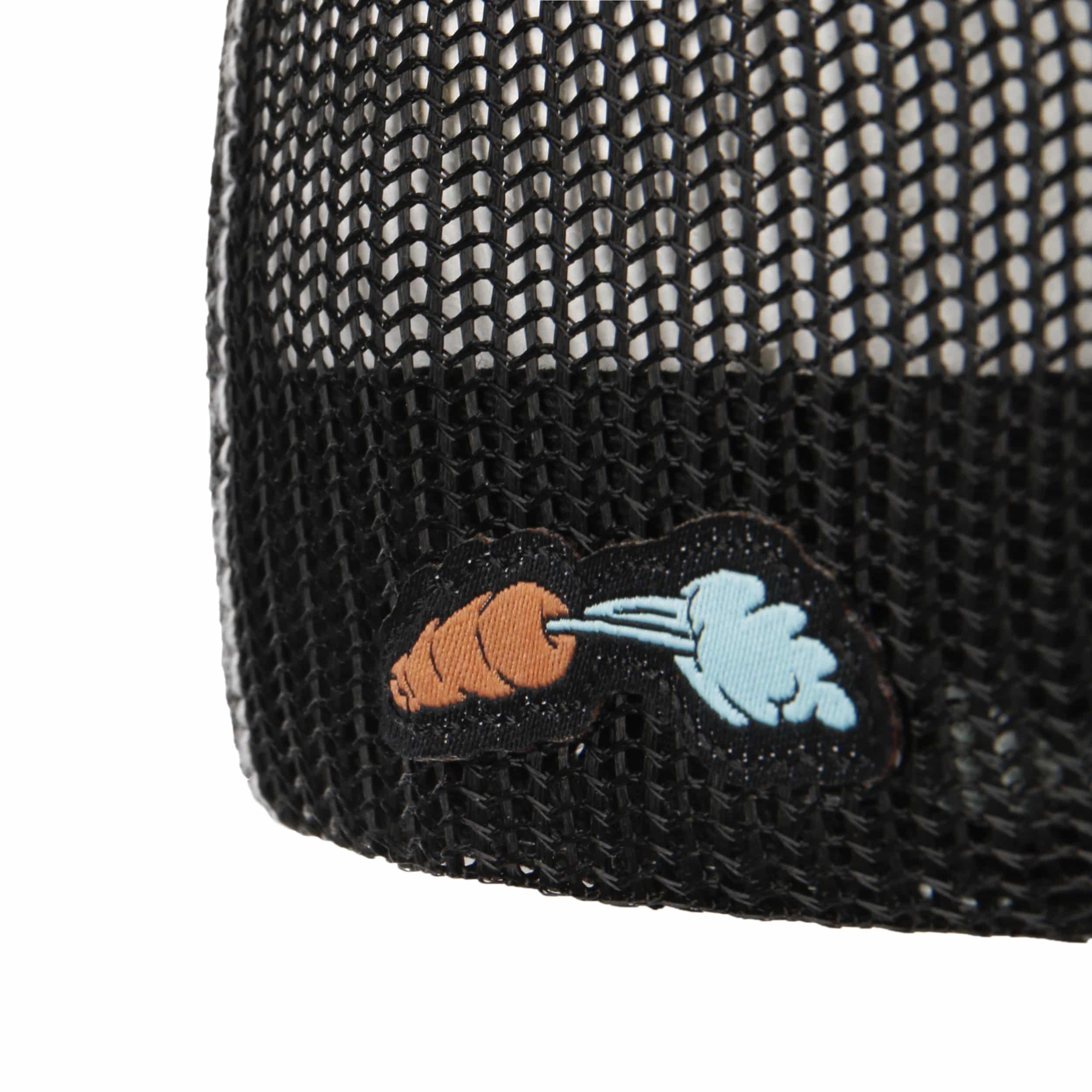 Bugs Bunny Patch Trucker Cap by Capslab - 34,90