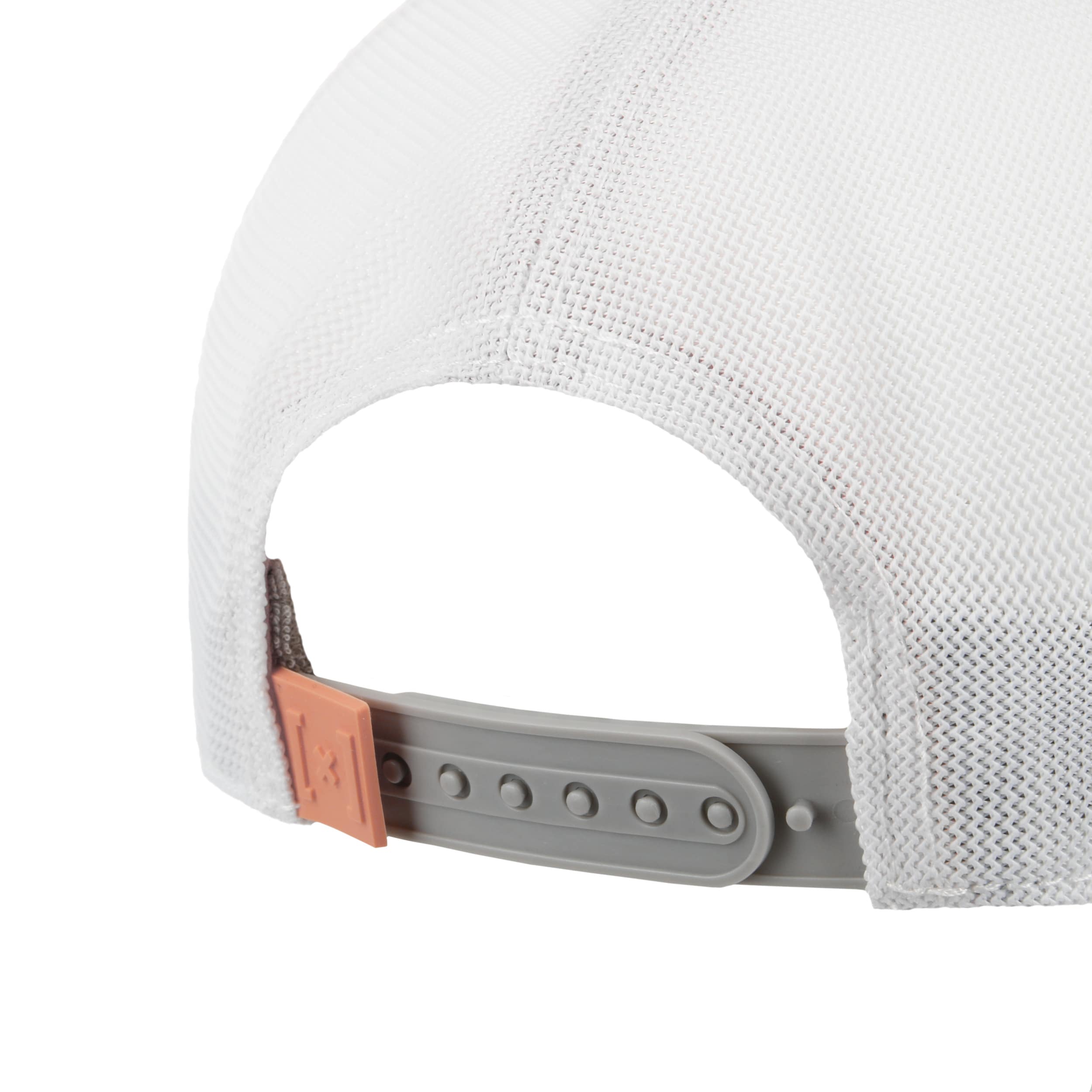 Bugs Bunny Terrycloth Trucker Cap by Capslab - 34,90