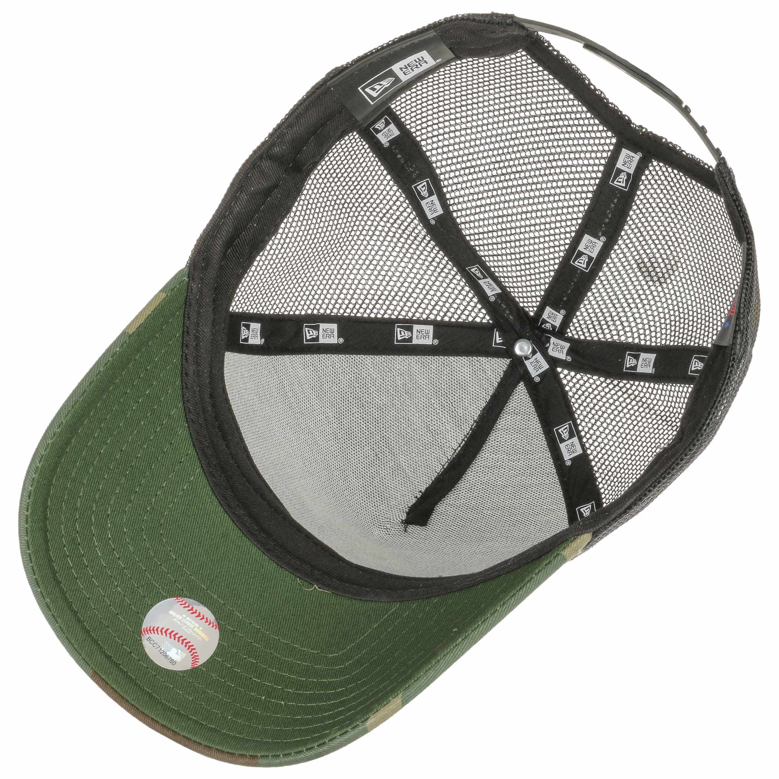 Camo Team Yankees Trucker Cap by New Era - 27,95