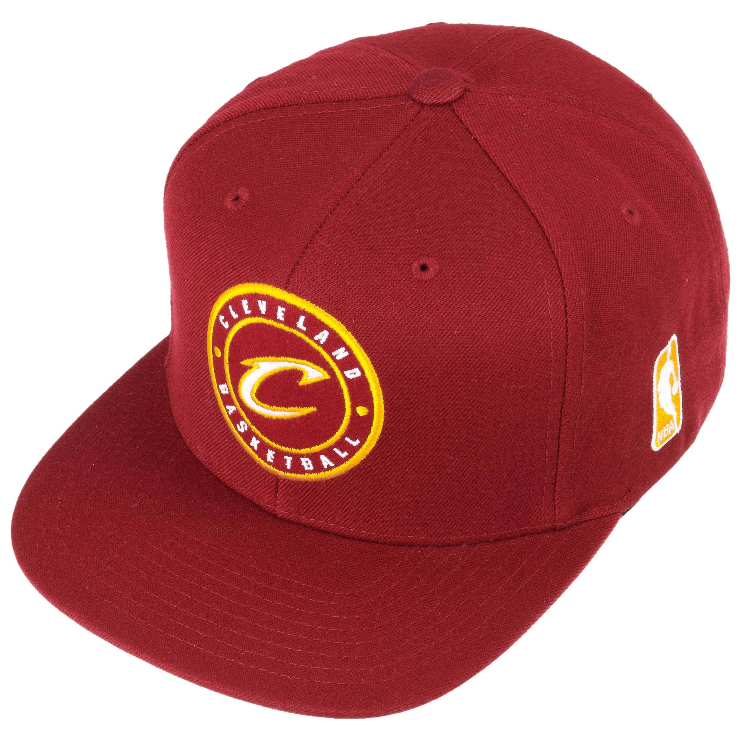 Circle Patch Cavs Cap by Mitchell & Ness - CHF 35.95