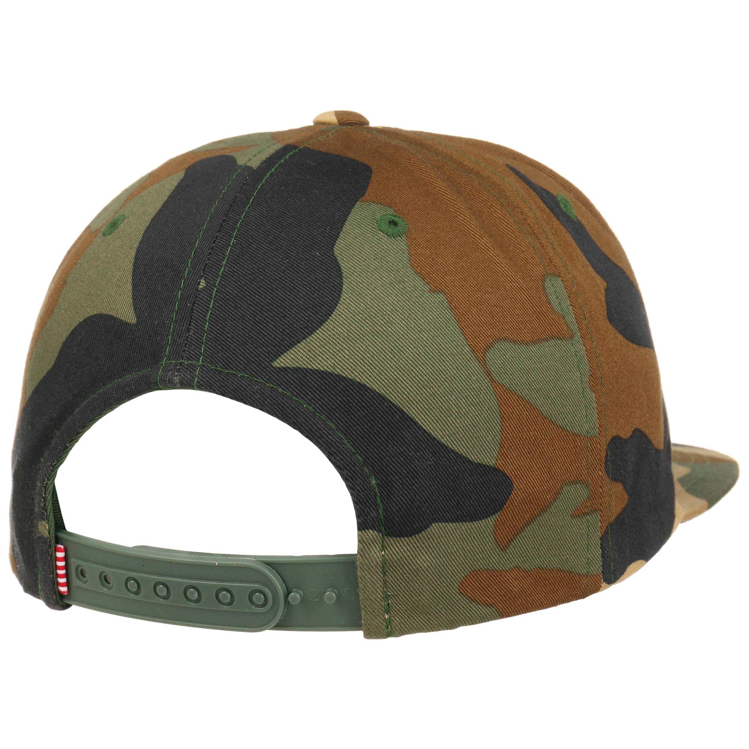 Circle Patch Snapback Cap by Herschel - 27,95