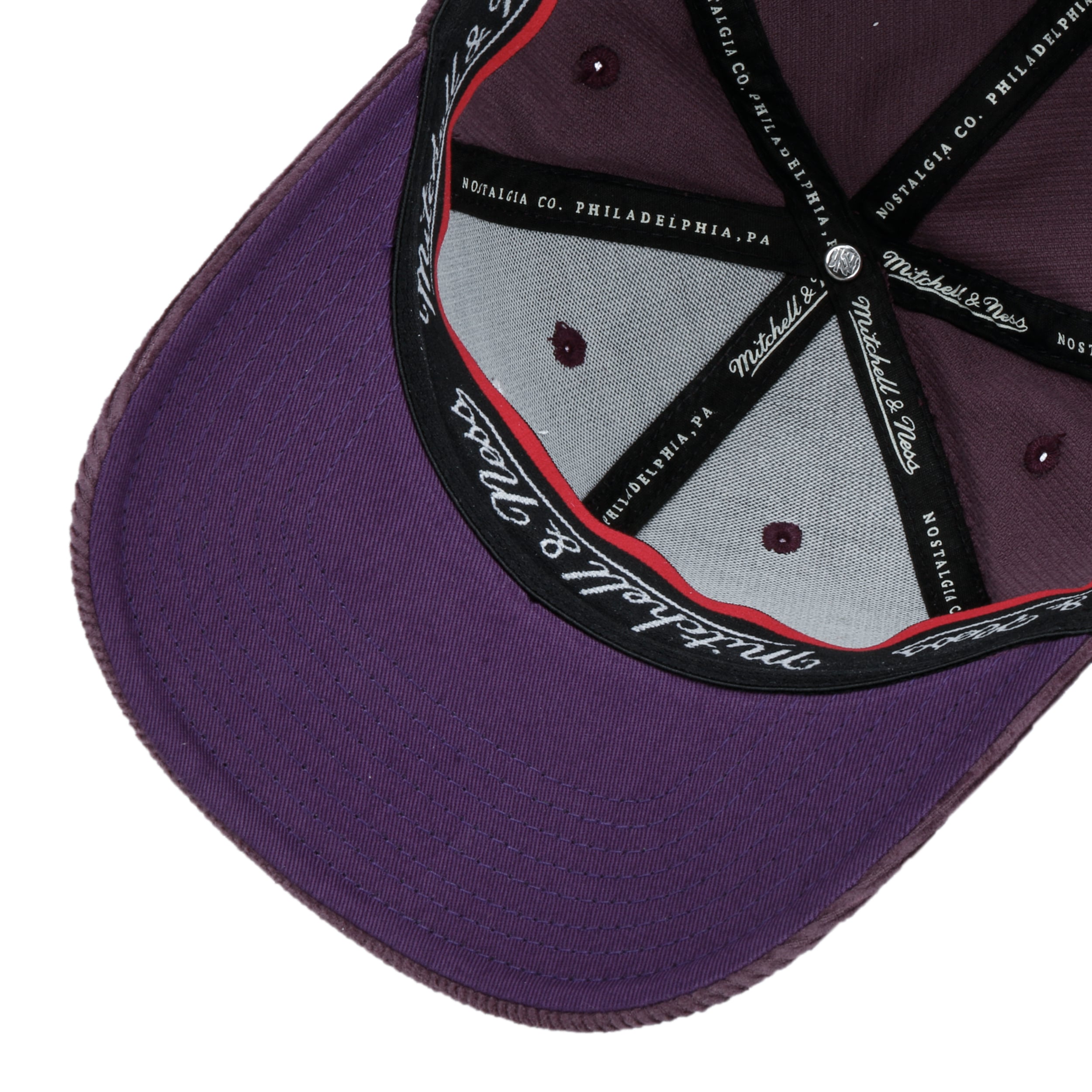 Classic Cord Redline Cap by Mitchell & Ness - CHF 40.95