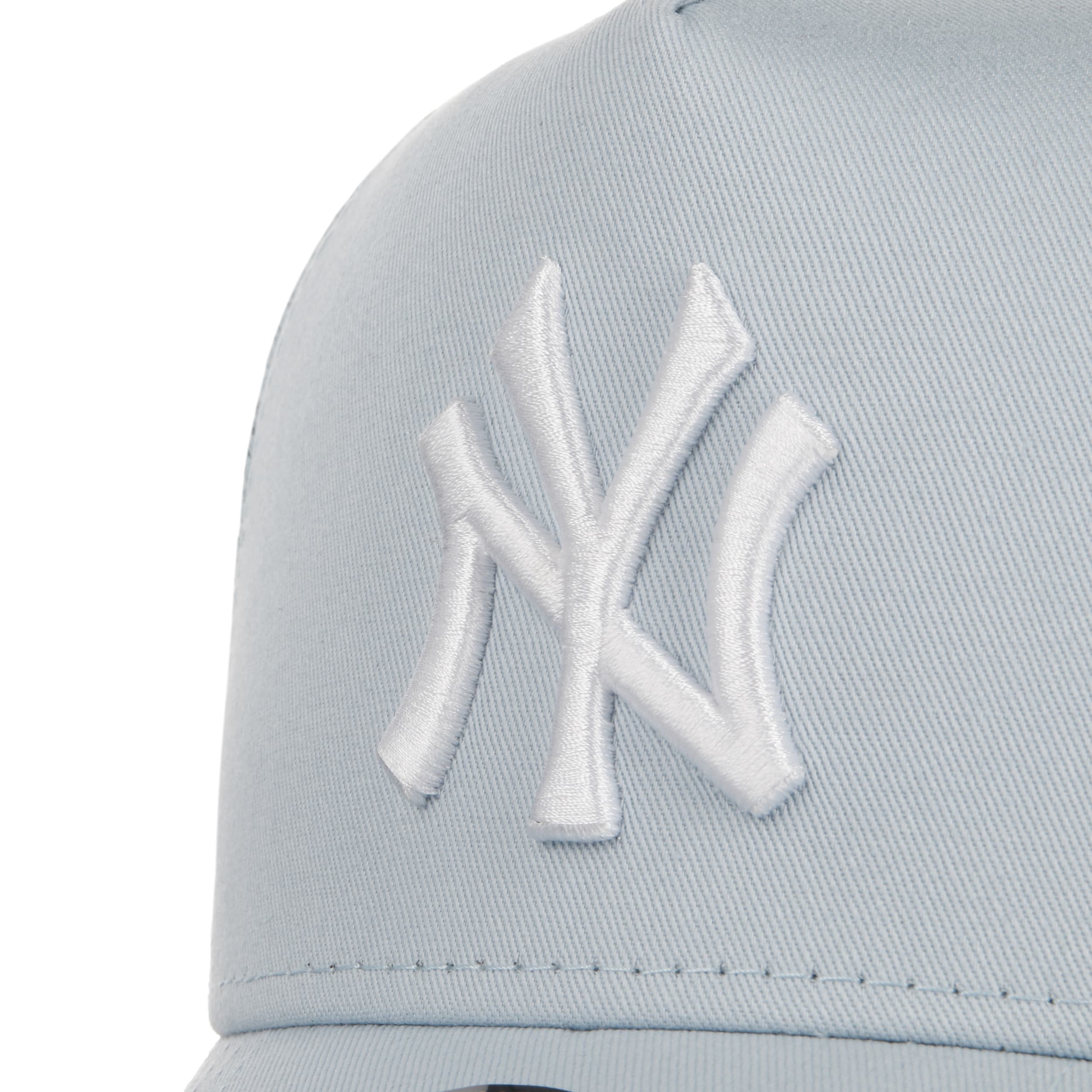 Classic MLB Yankees Trucker Cap by New Era - 35,95