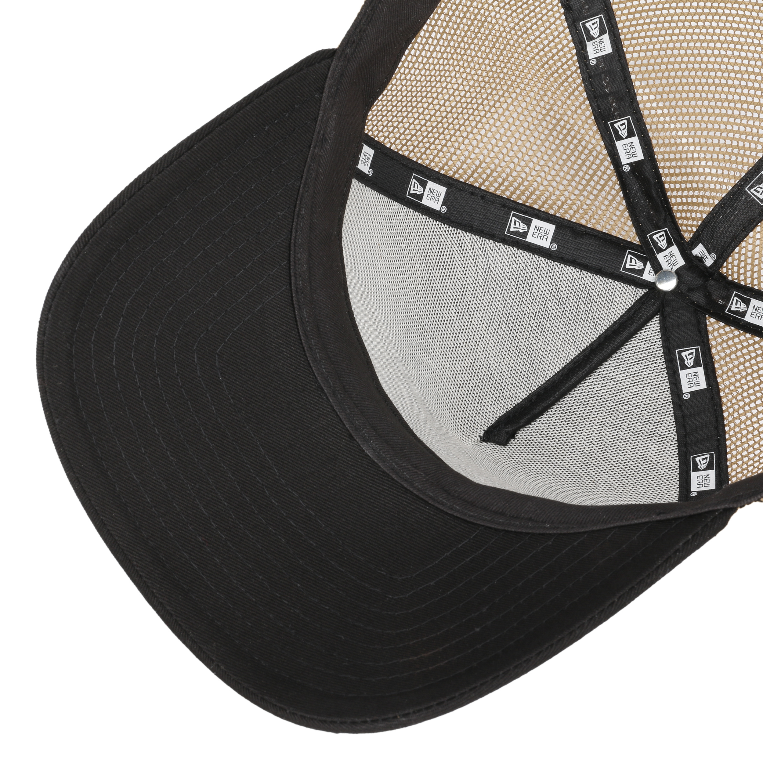 Customs Hot Rod Trucker Cap by New Era - 27,95