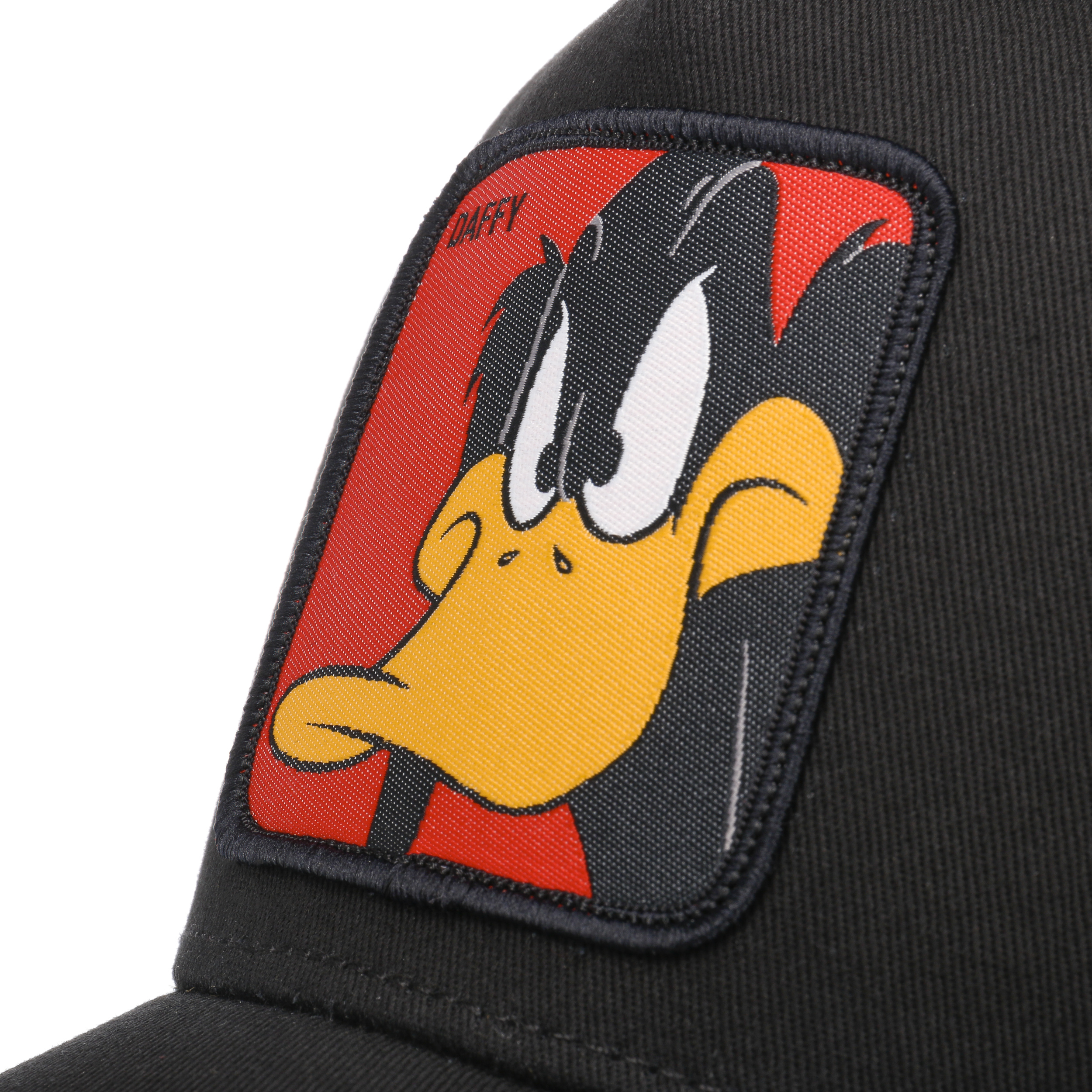 Daffy Duck Logo Trucker Cap by Capslab - 34,95