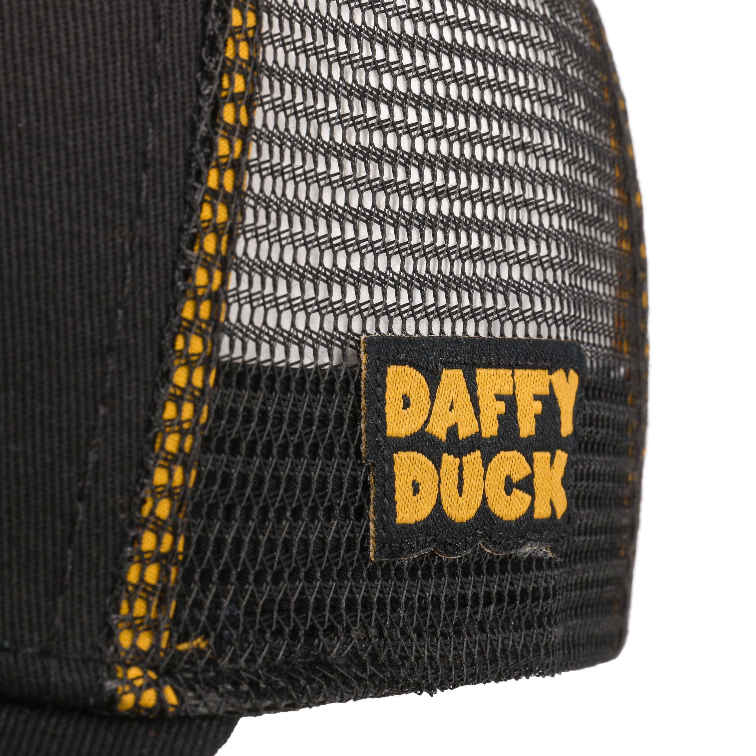 Daffy Duck Logo Trucker Cap by Capslab - 34,95