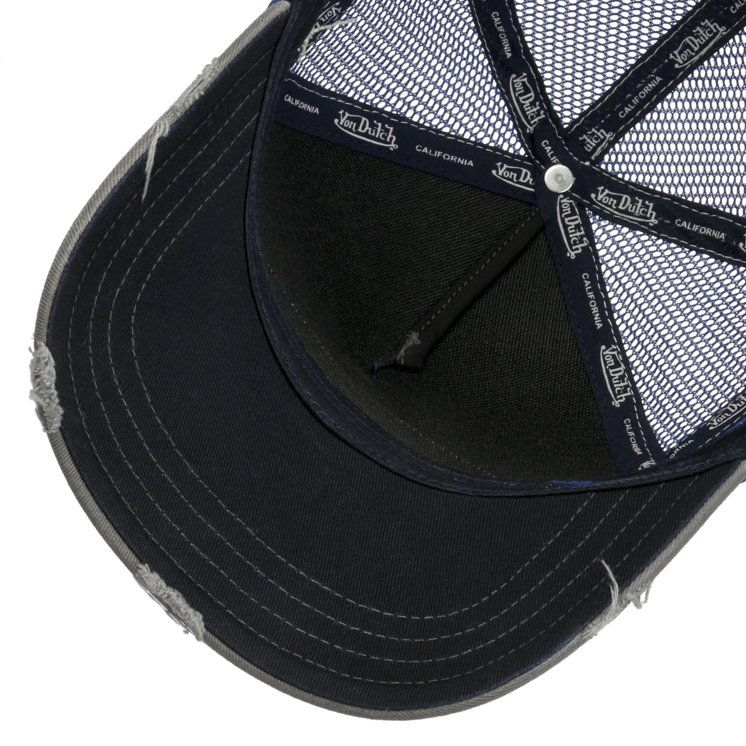 Destroyed Brim Oval Patch Cap by Von Dutch - CHF 37.95