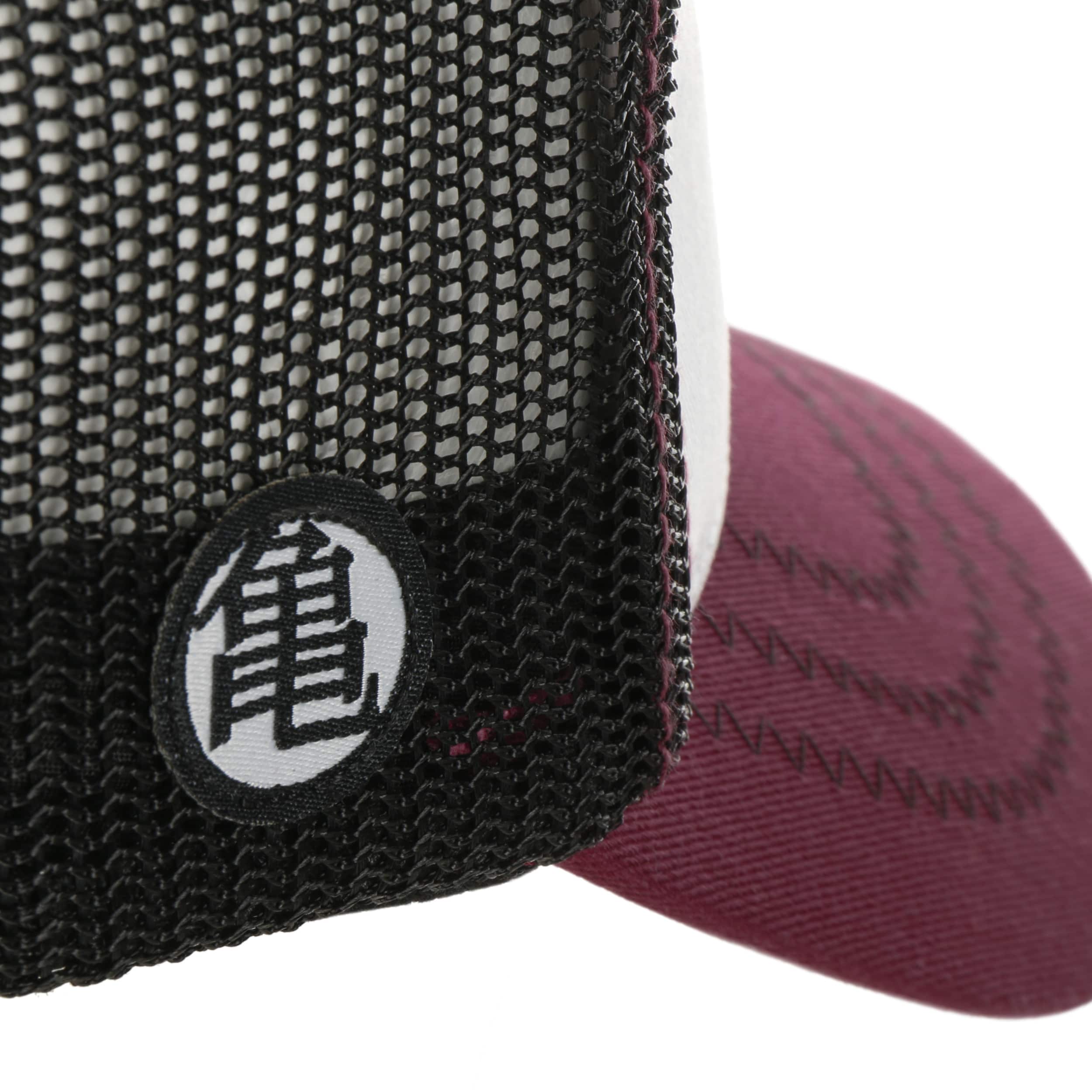 Dragon Ball Muten Roshi Trucker Cap by Capslab - CHF 38.95