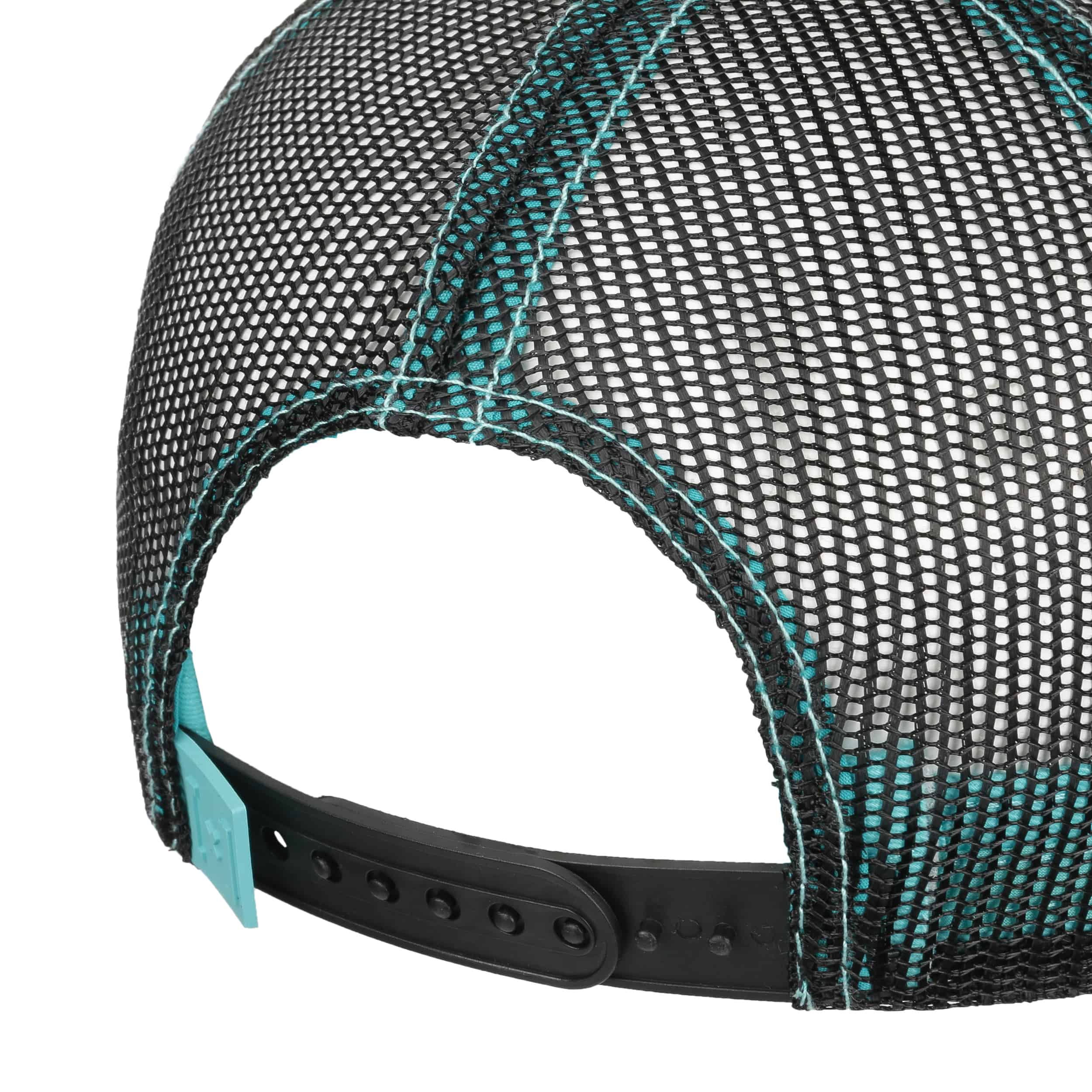 Dragon Ball Z Trucker Cap by Capslab - 29,95