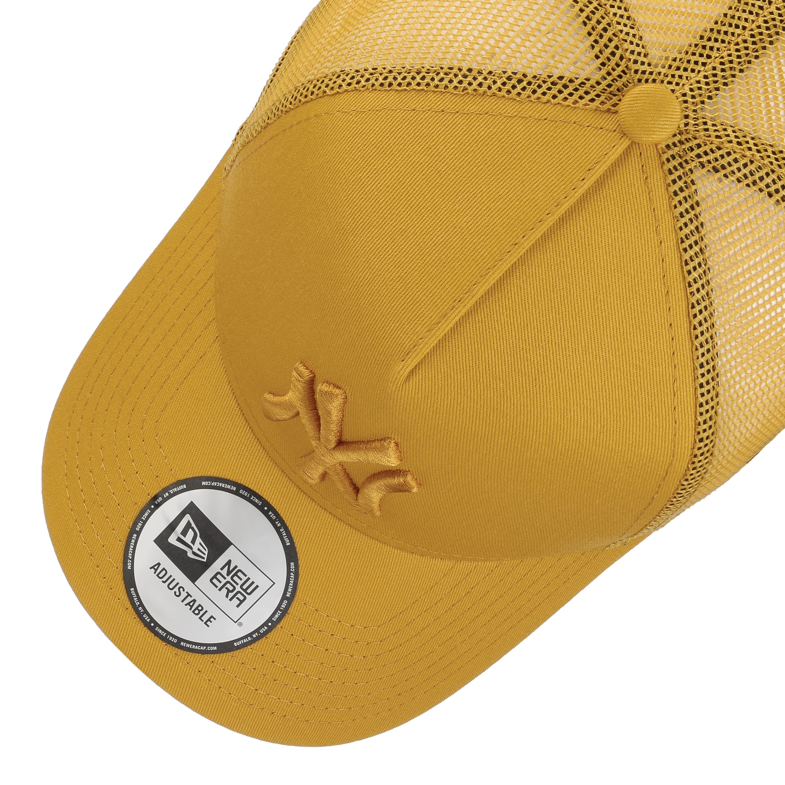 Essential Mono Yankees Trucker Cap by New Era - 34,95
