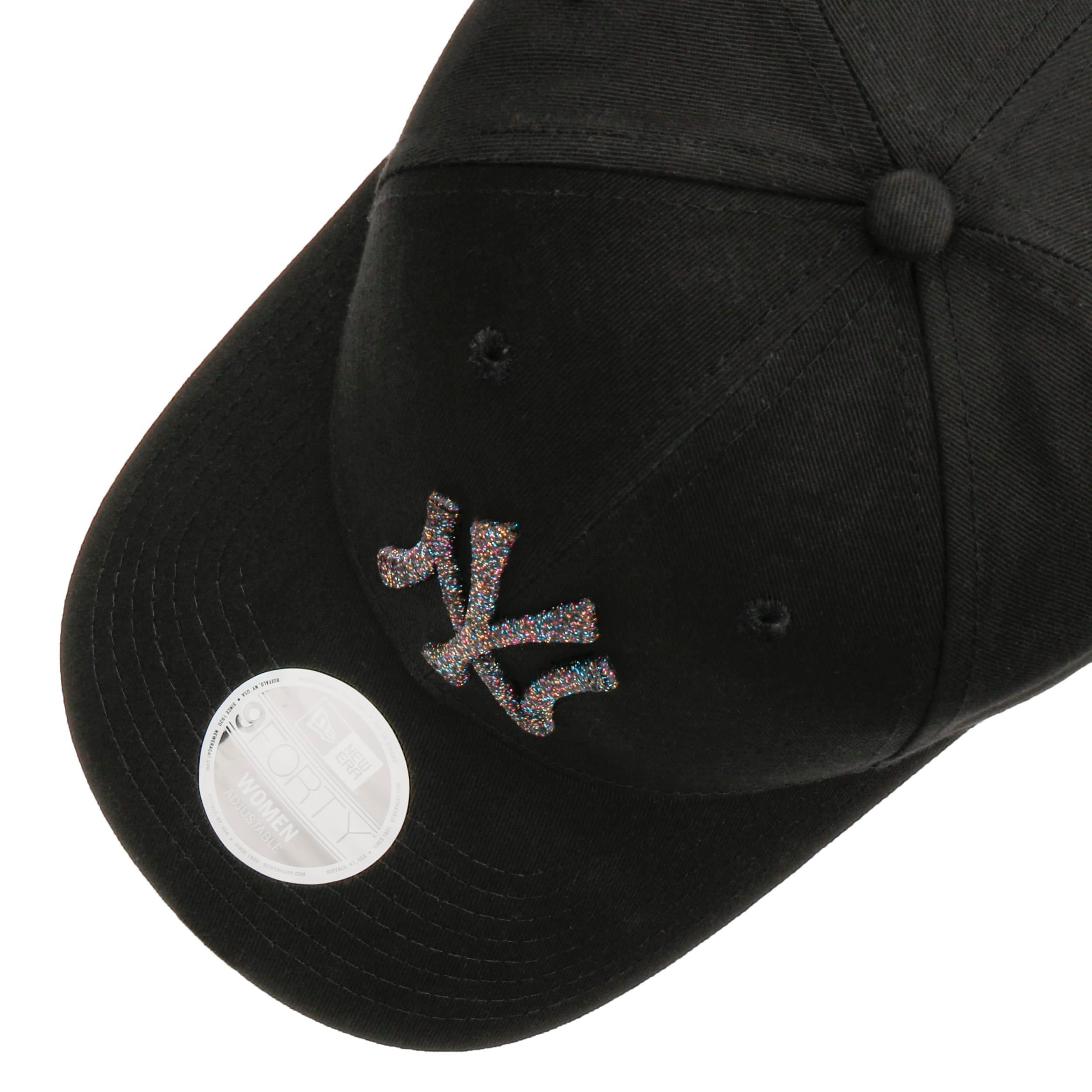 Female Metallic Logo Yankees Cap by New Era - 29,95