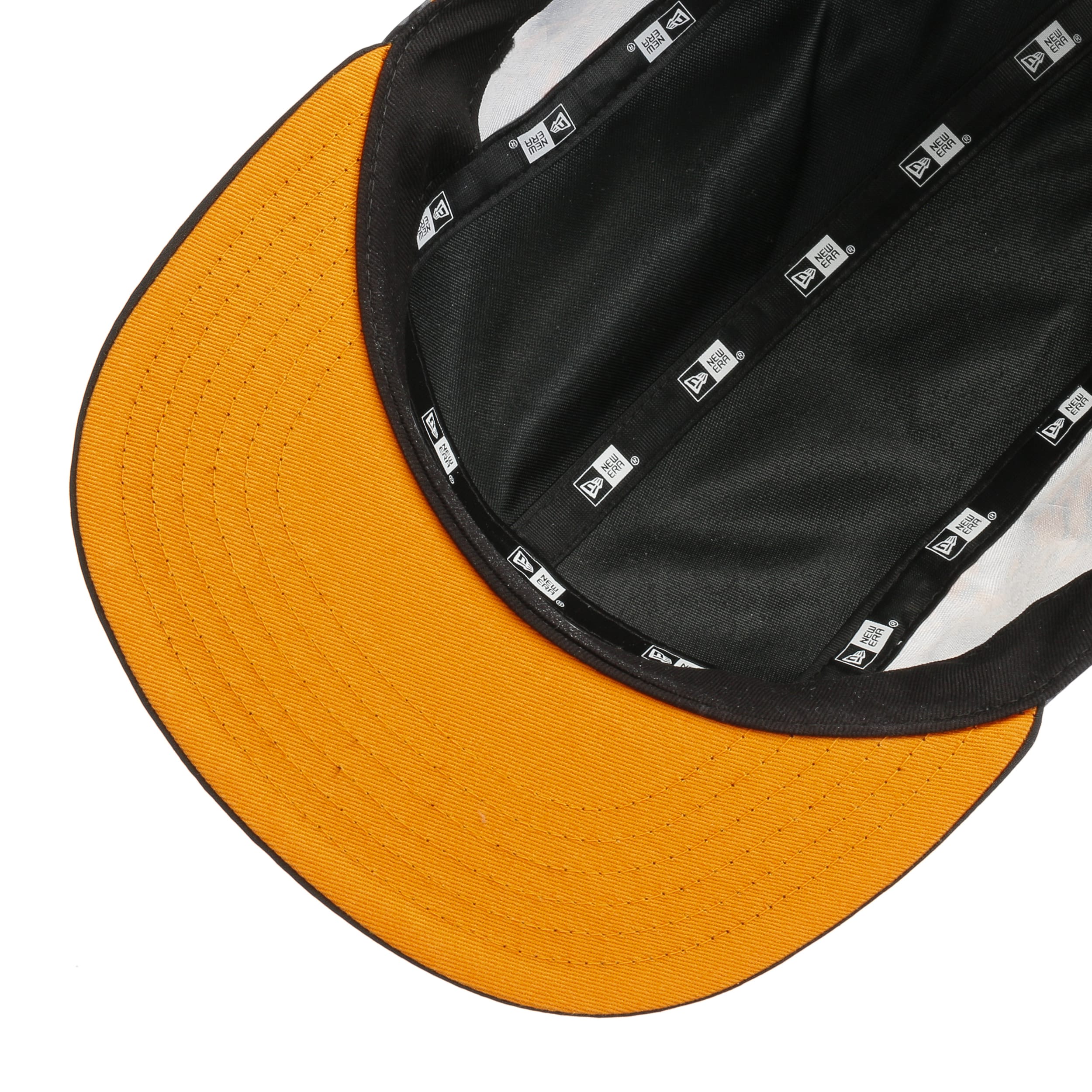 Flat Brim Shadow Camper Cap by New Era - 45,95
