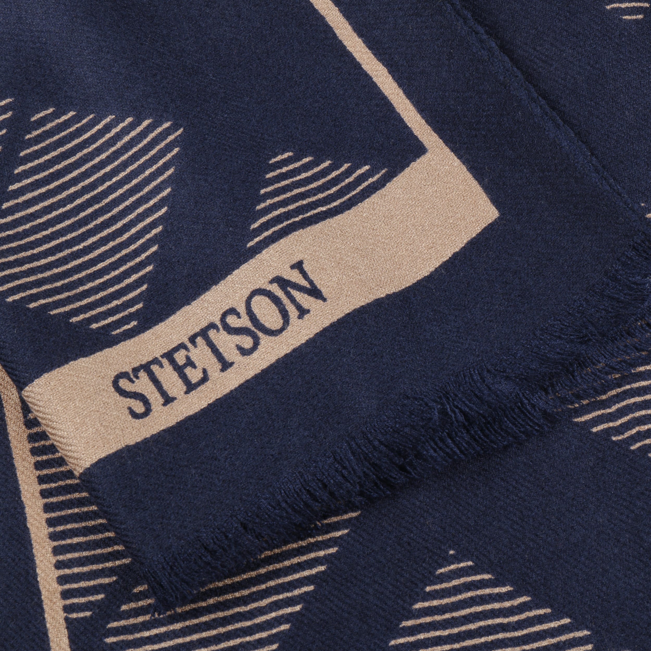 Geometric Silkeskjerf med Ull by Stetson - 1389,00 kr
