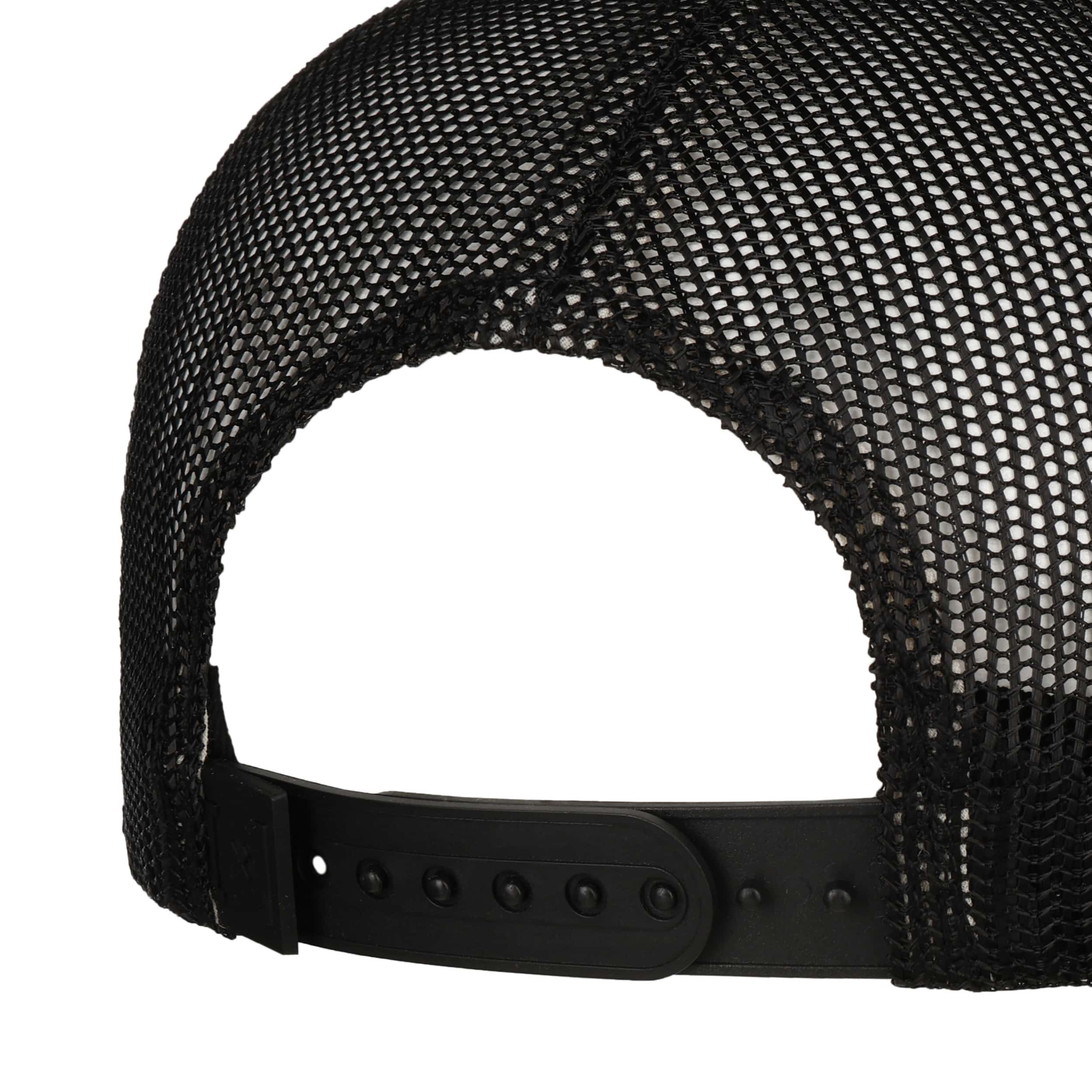 Harry Potter Dobby Trucker Cap by Capslab - 34,95