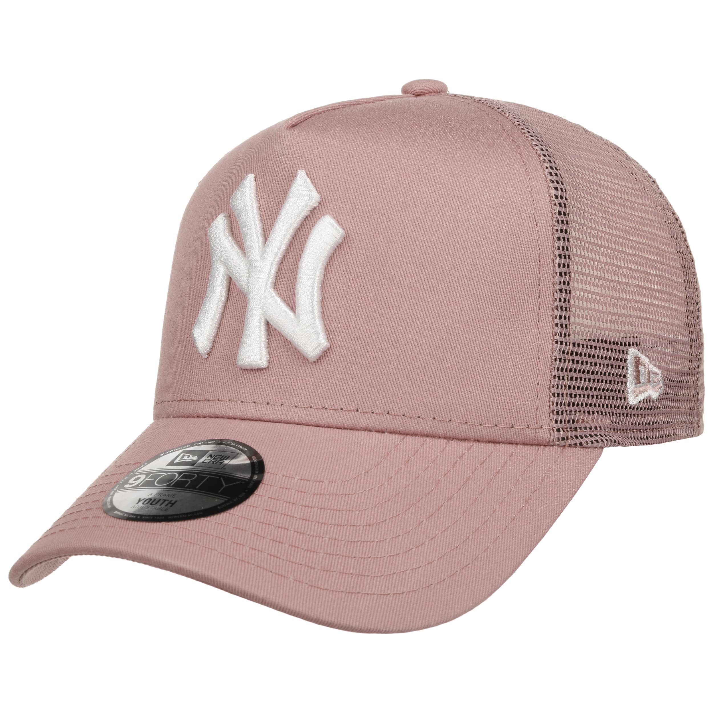 Kids Yankees Essential Trucker Cap by New Era - 29,95